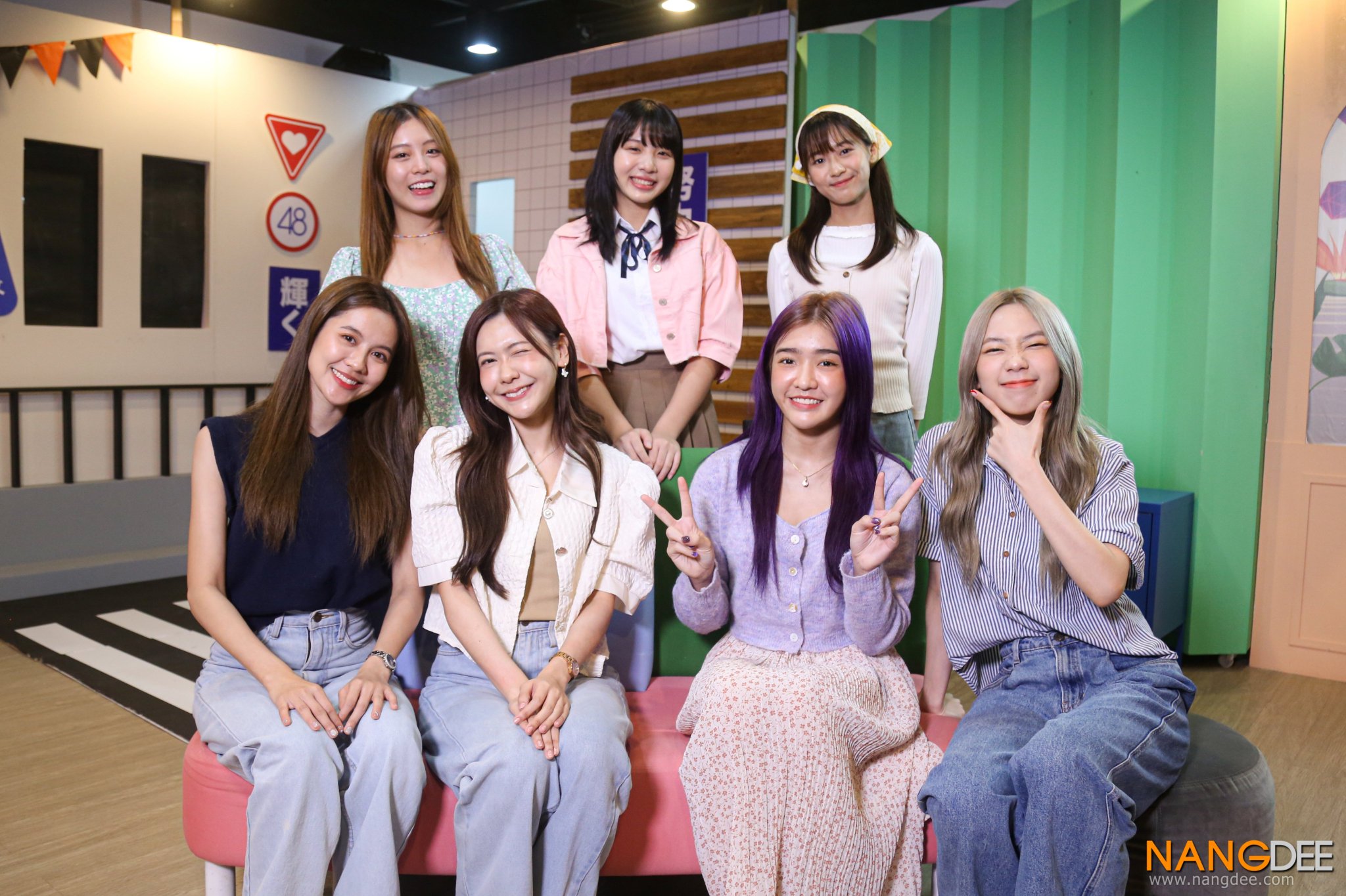 Nangdee.com on Twitter: "แชะมาฝาก! ภาพวันสัมภาษณ์ทีมนักแสดง #TheCheeseSisters นำโดย น้ำหนึ่ง-เนย ...