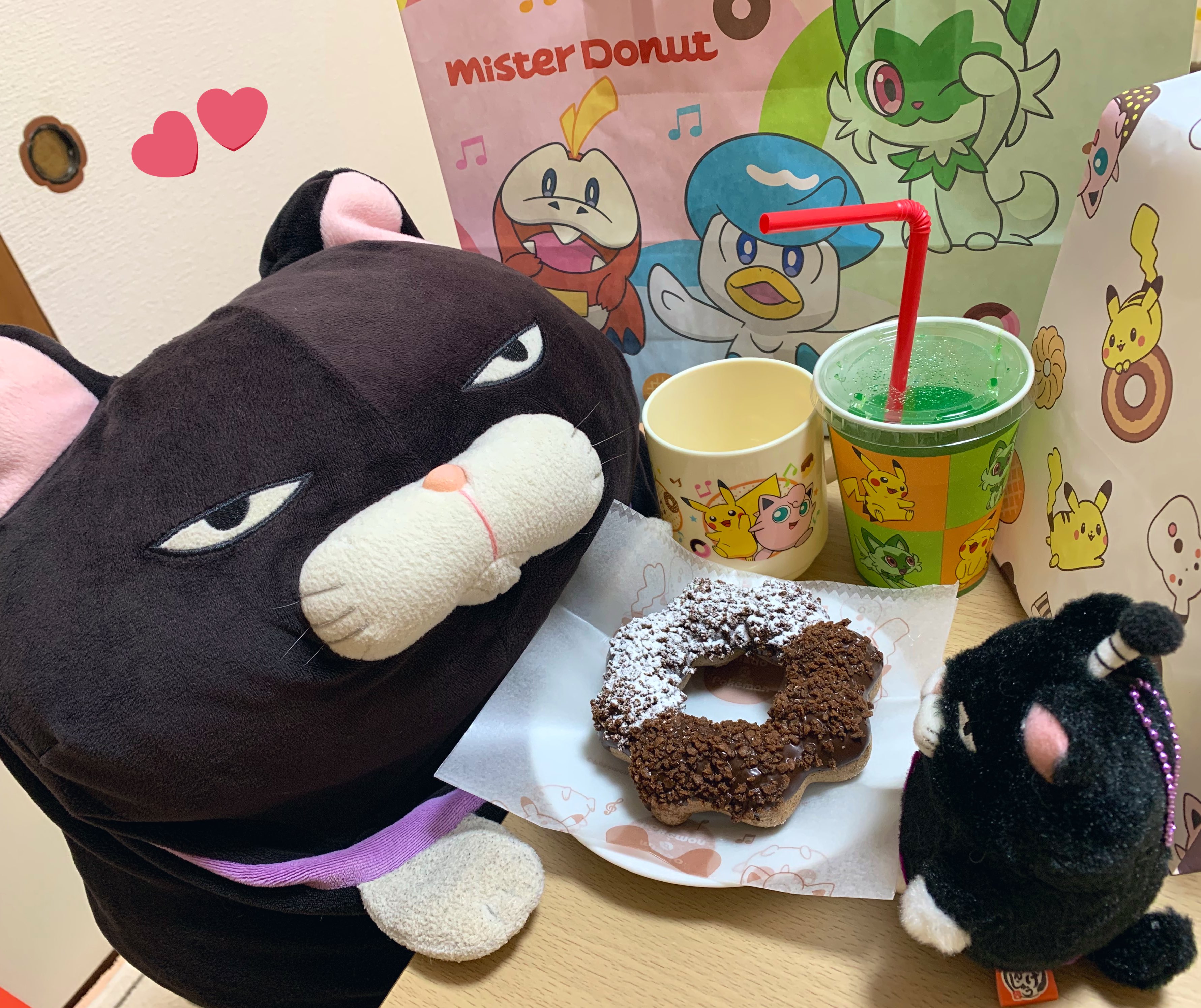 ゴロニャン (@goronyan_kou) / Twitter