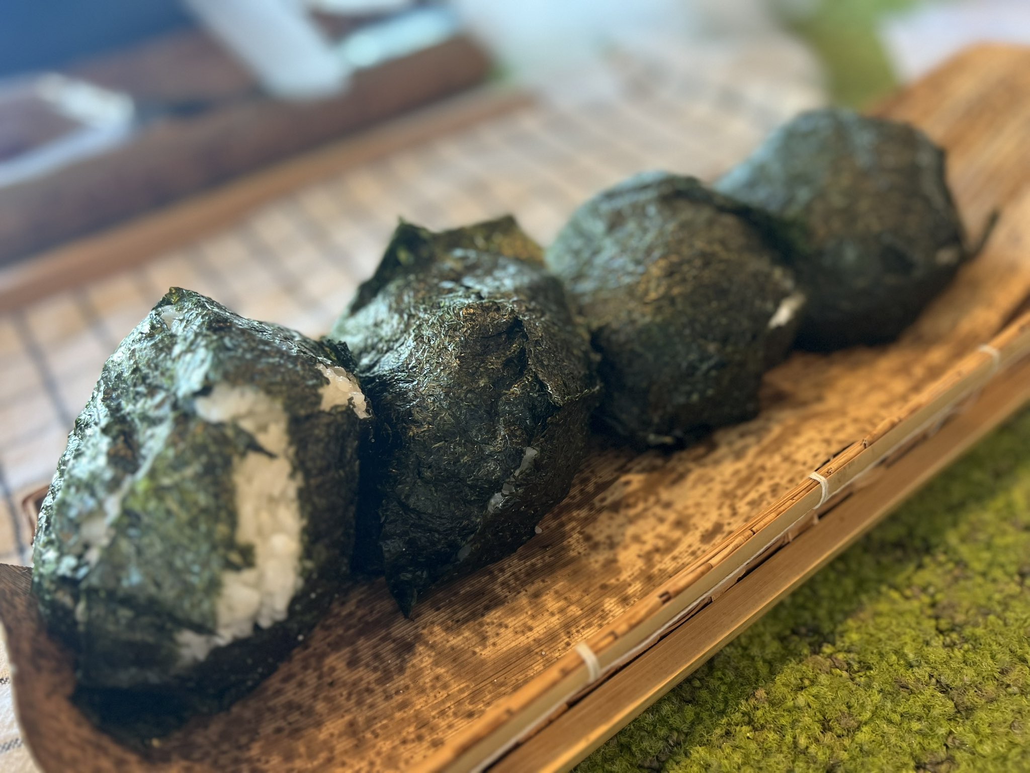 宮下 智@群馬県庁 on Twitter: "今日はお昼休みにNETSUGENでランチヨガ初開催！約30分のコースで身体はリフレッシュ、大きなおにぎりもついていてお腹も大満足。次回は12/10 ...