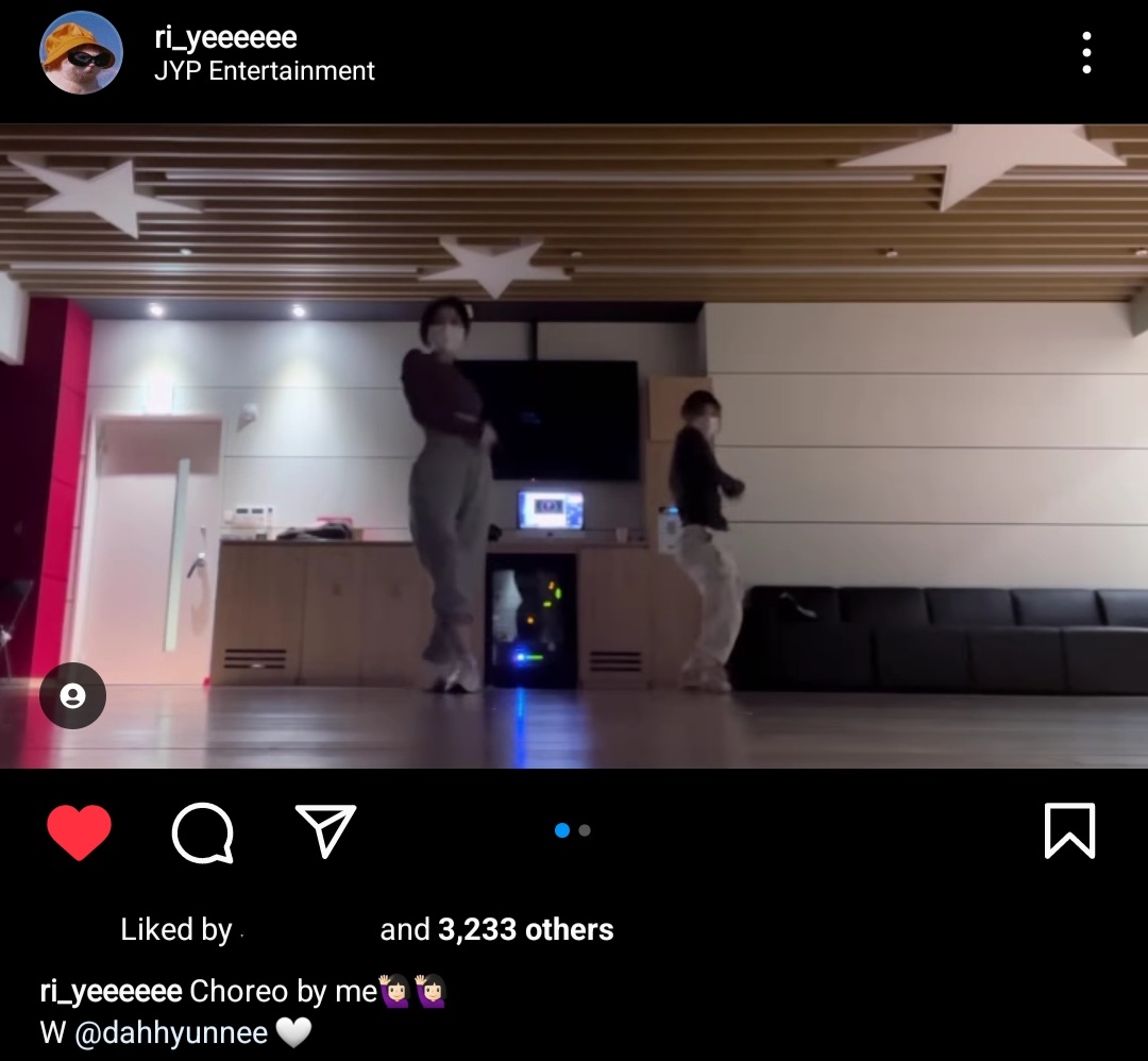 JYPNATION AUTOBASE on Twitter: "💙 ternyata yang nari bareng dahyun minggu lalu itu kang riye ...