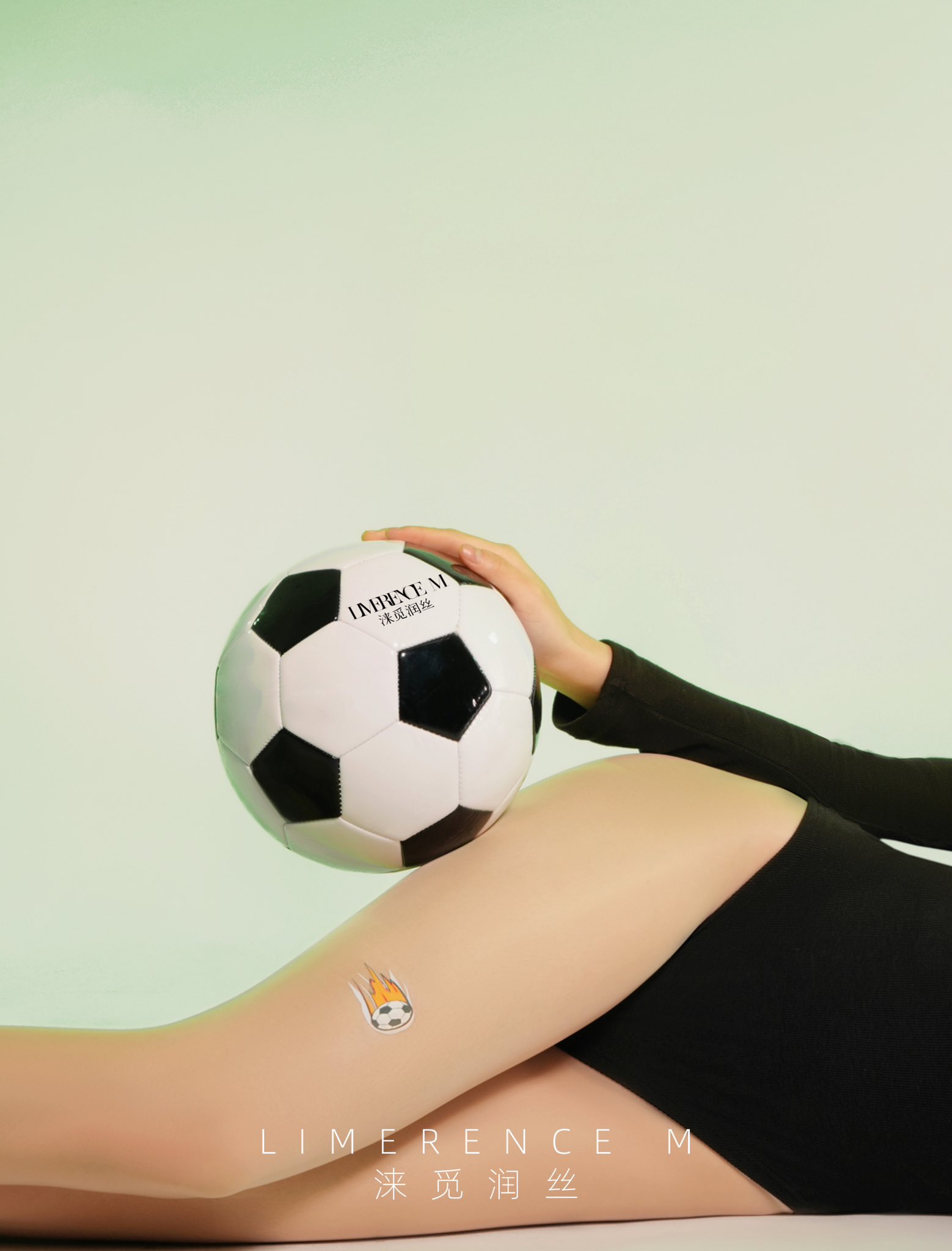 涞觅润丝LimerenceM on Twitter: "Limerence M 【足球宝贝】 新品来袭啦，足球宝贝陪你一起助力球赛～ 此款是在暗夜的基础上用印花的工艺做出了足球射门的效果 ...