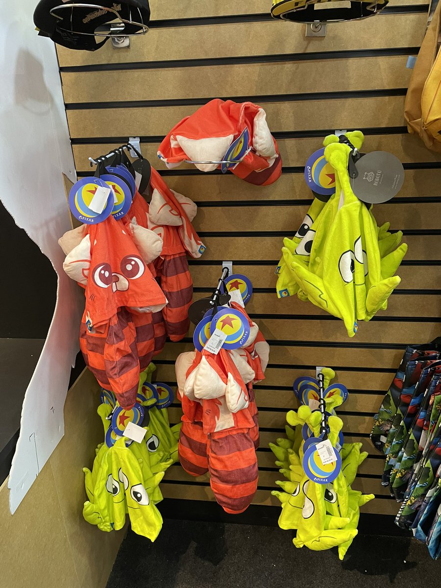 Almanaque Disney on Twitter: "Uma dica boa pros fãs da Pixar que estão ...