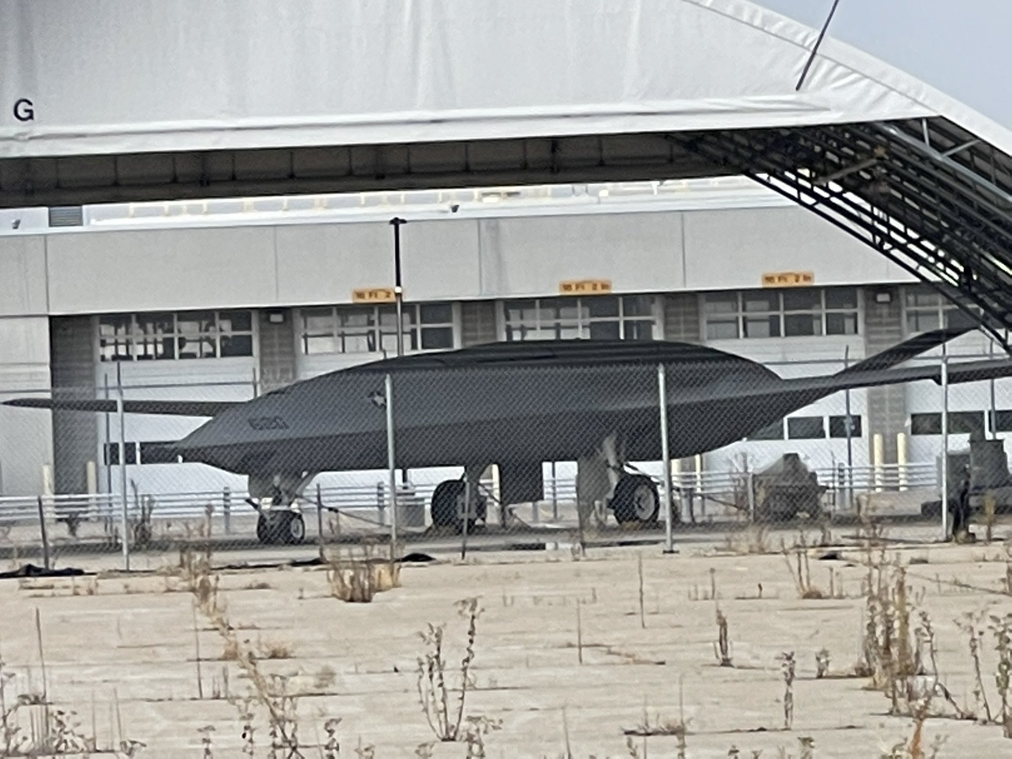 Deez Nutts 🇺🇸 on Twitter: "MQ-25? @SR_Planespotter @PaintingSurfer @JGrunsell @cvvhrn https://t ...