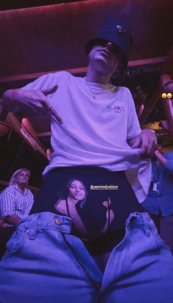 Famous Bulges on Twitter: "RT @TheFamousBulges: Thomas Doherty bulge 🍆"