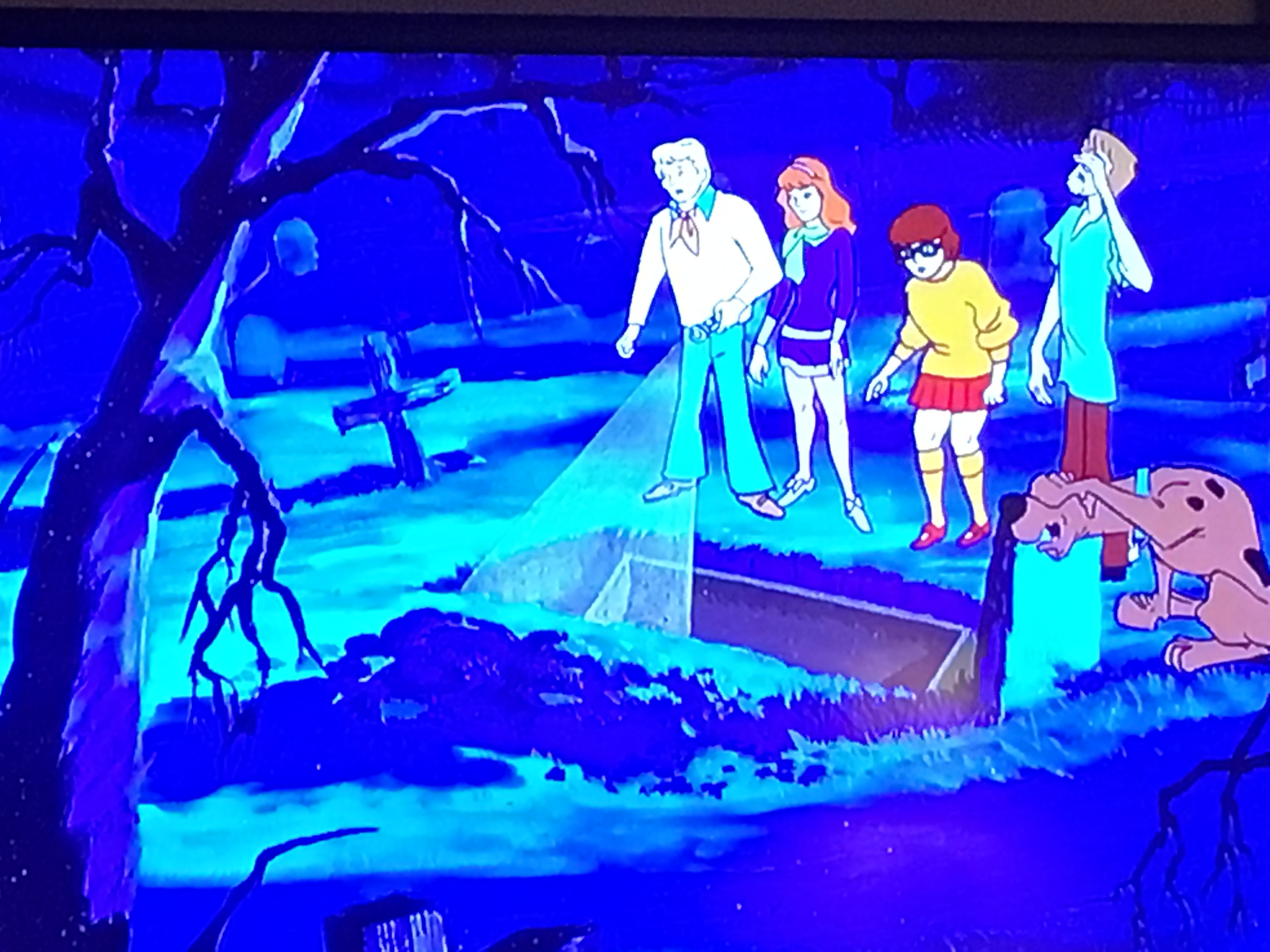 esmie 😋 (@emmeeeyeballs) / Twitter