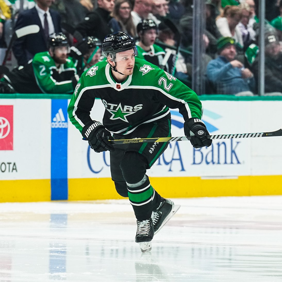 Stars sign Hintz to 8-year extension worth $67.6M | Smirfitts Speech