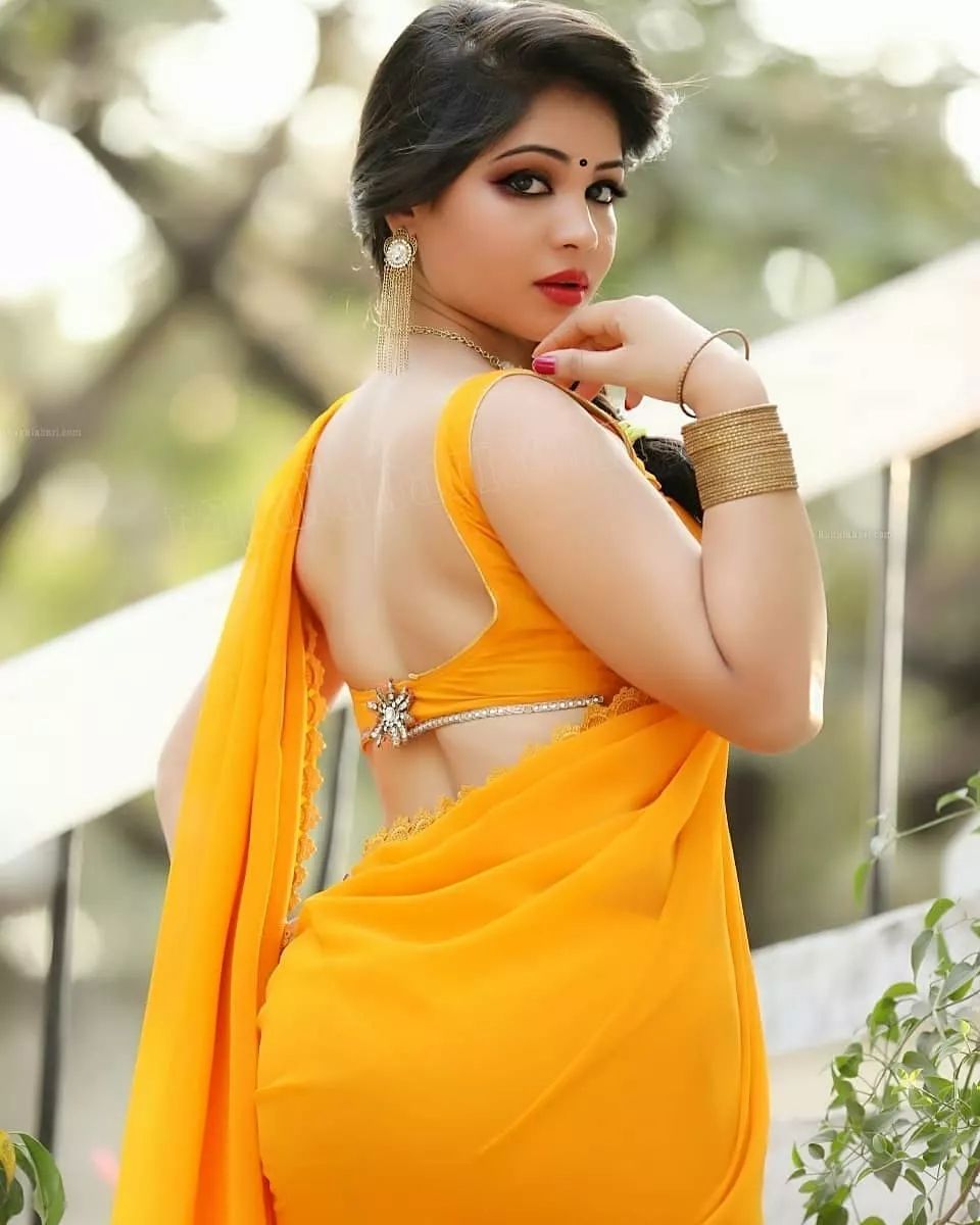 Sexy Komal Bhabhi (@SexyKomalBhabh1) / Twitter