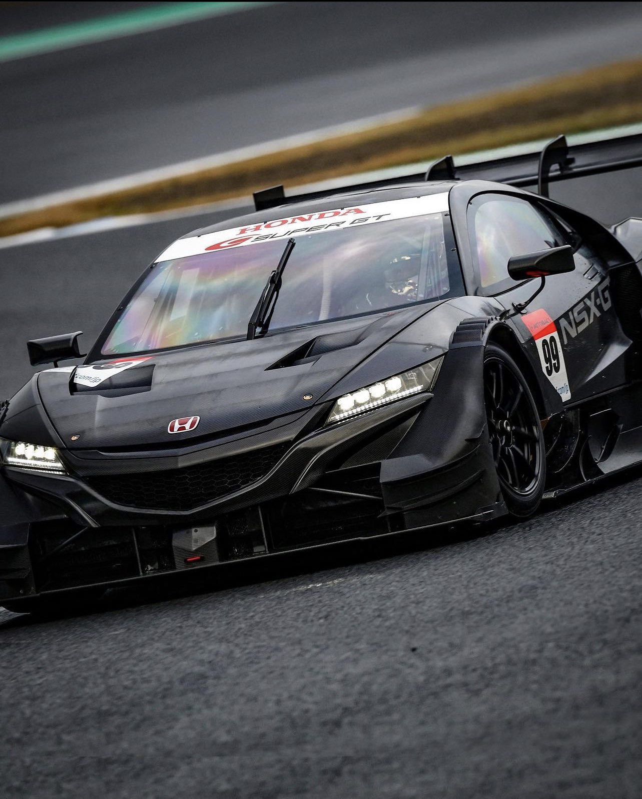 RBR News 🇳🇱🇲🇽 on Twitter: "📸 | 🇯🇵 Max driving the Honda NSX-GT and Checo driving the RB16B Japan ...