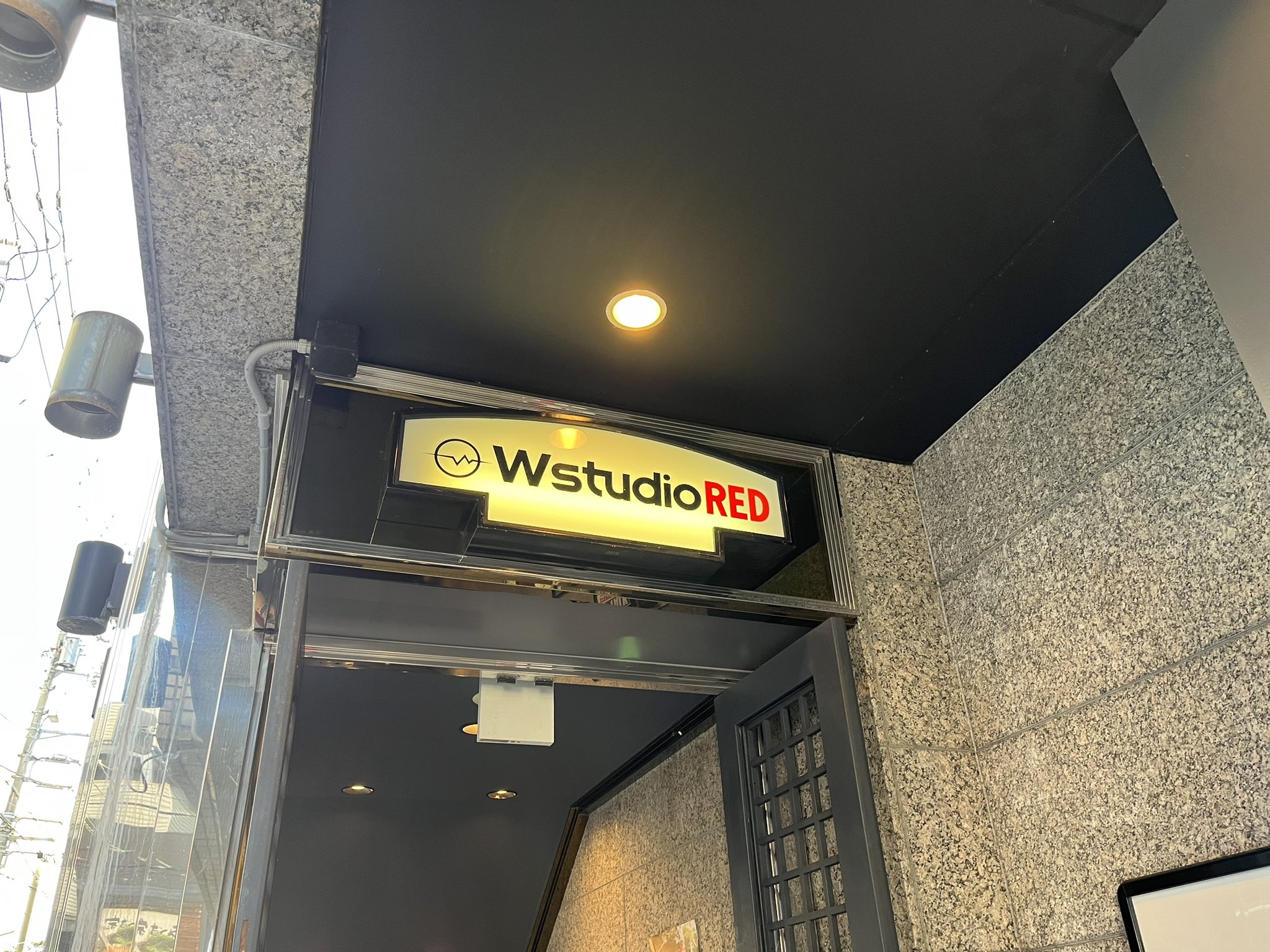 アスカ＠打首drum on Twitter: "愛媛松山W studio REDありがとうございました！！アイリフドーパと一緒にこれて、また違う化学反応みたいなのが生まれて（笑 超濃い2マンに ...