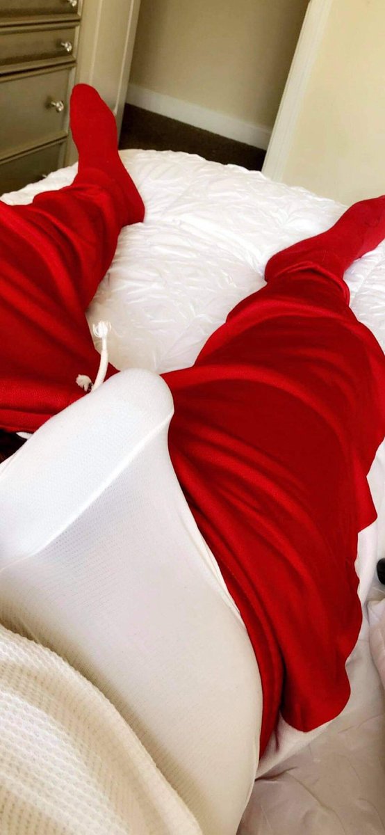 PleasureU Studios on Twitter: "Morning folks"