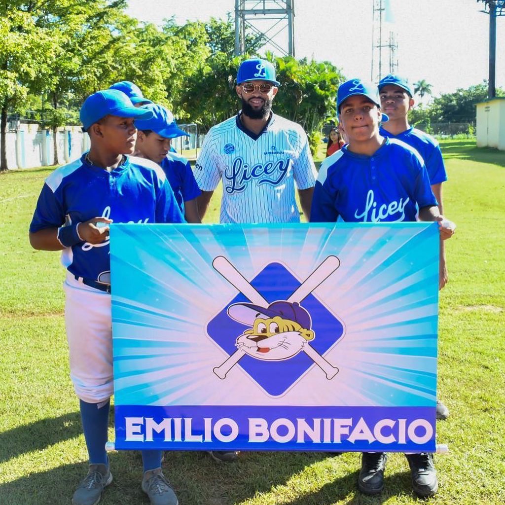 Tigres del Licey on Twitter: "Agradecemos la presencia del secretario ...