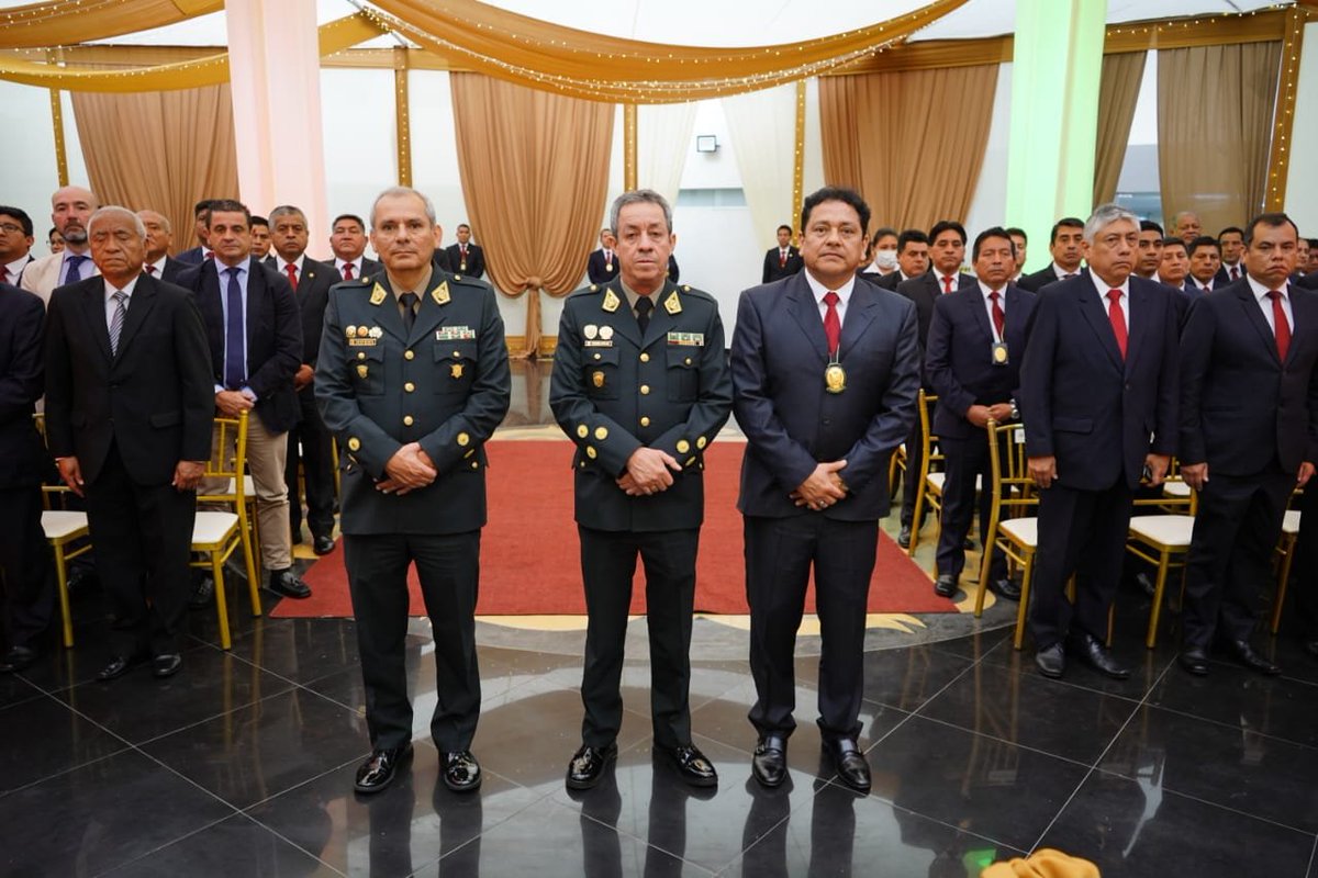 Lima 📸 | En el marco del 51.° aniversario de creación de la División de ...