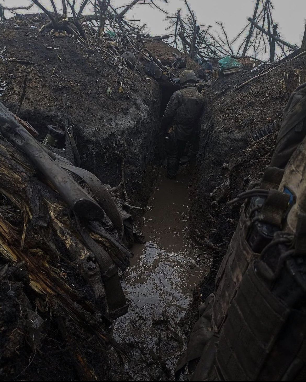 Iuliia Mendel on Twitter: "#Bakhmut Pray https://t.co/y5boqrCd7r" / Twitter