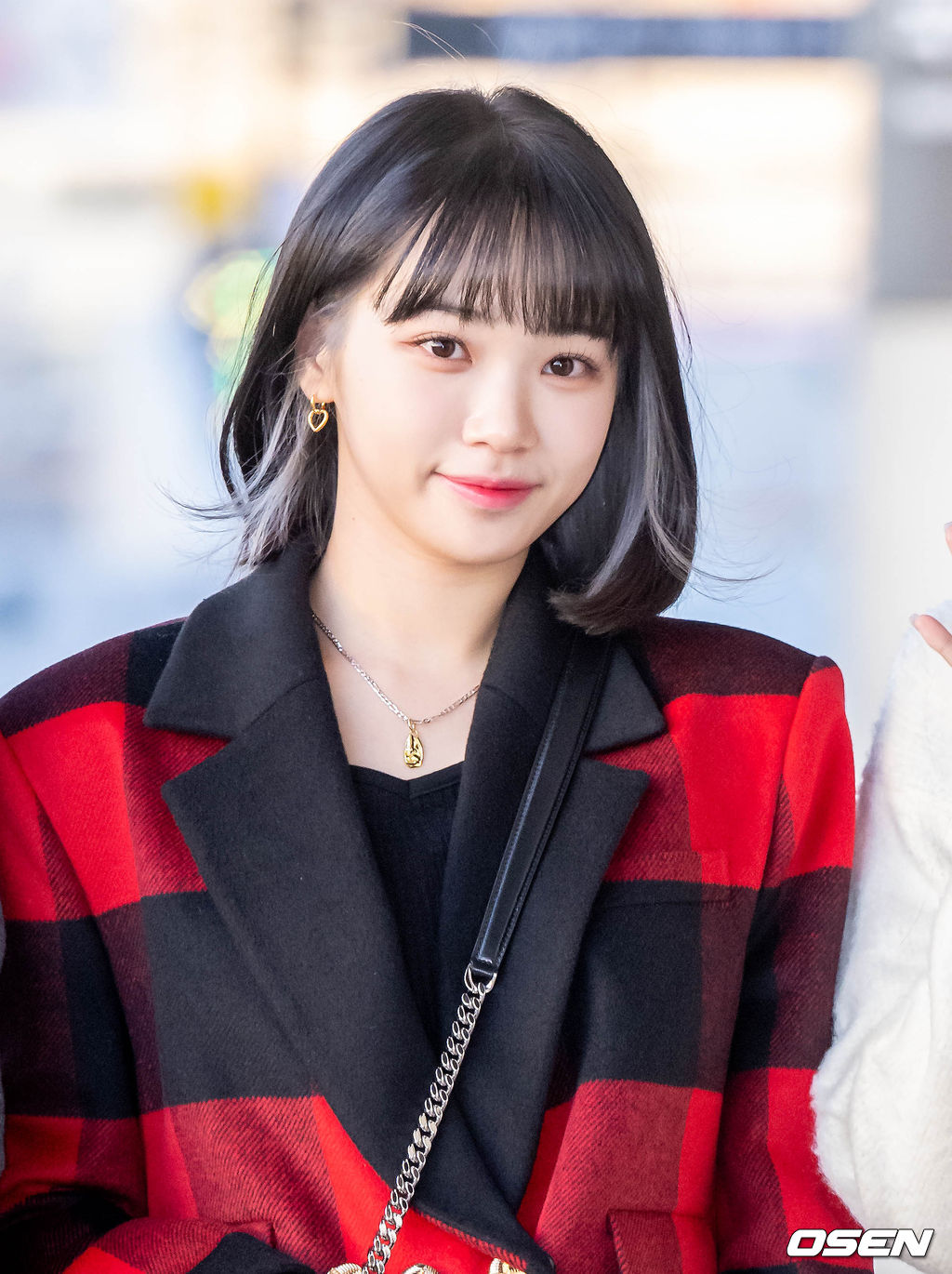 CHAEWON CENTRAL on Twitter: "📸 [PHOTO] 221127 LESSERAFIM #CHAEWON at GMP Airport Departure to ...