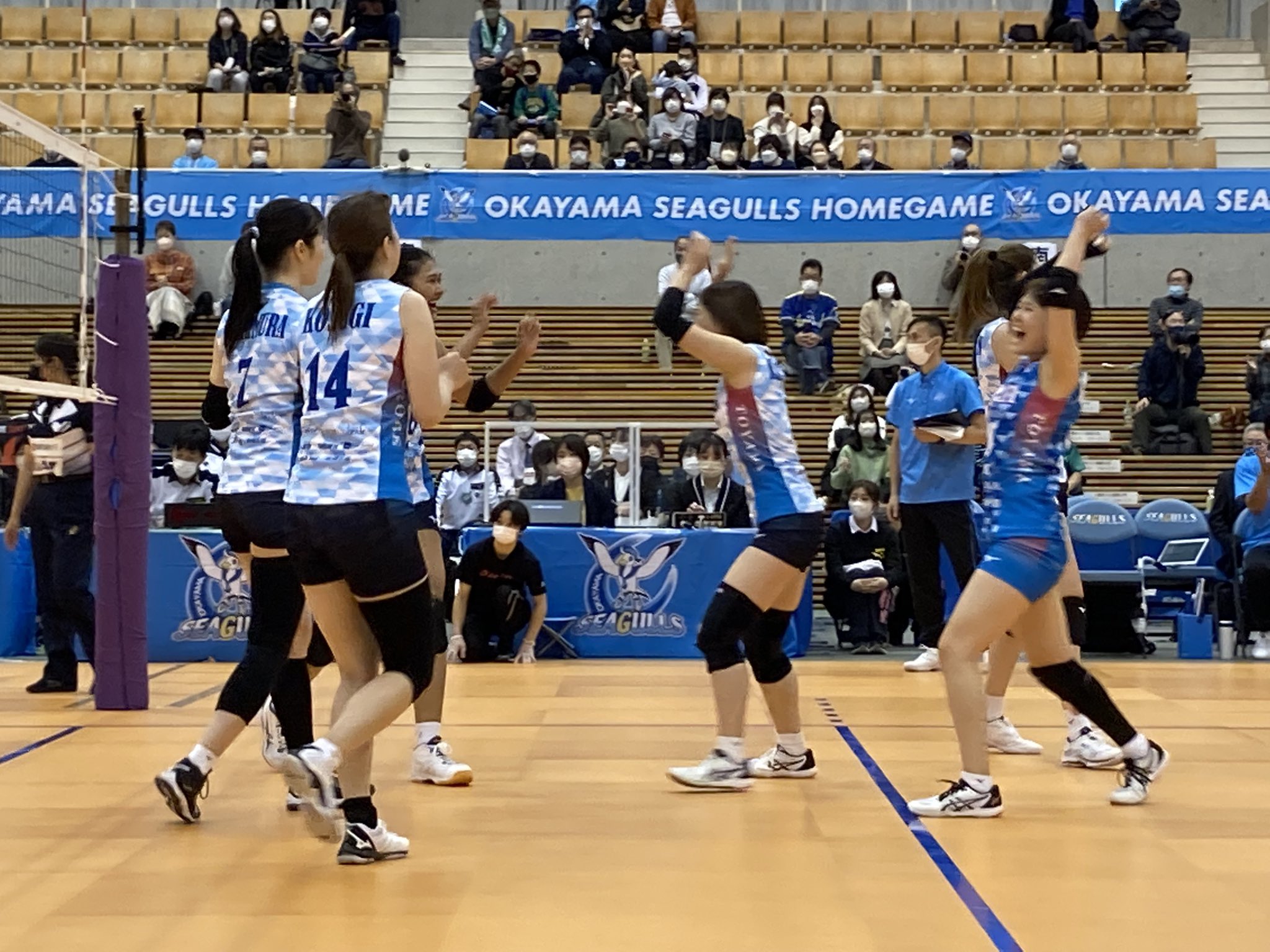 KUROBEアクアフェアリーズ【公式】 on Twitter: "🌟Vリーグ岡山大会11/27（日） 11:00〜 🆚JTマーヴェラス ①18-25 ②22-25 2セット目、最後まで粘りを ...
