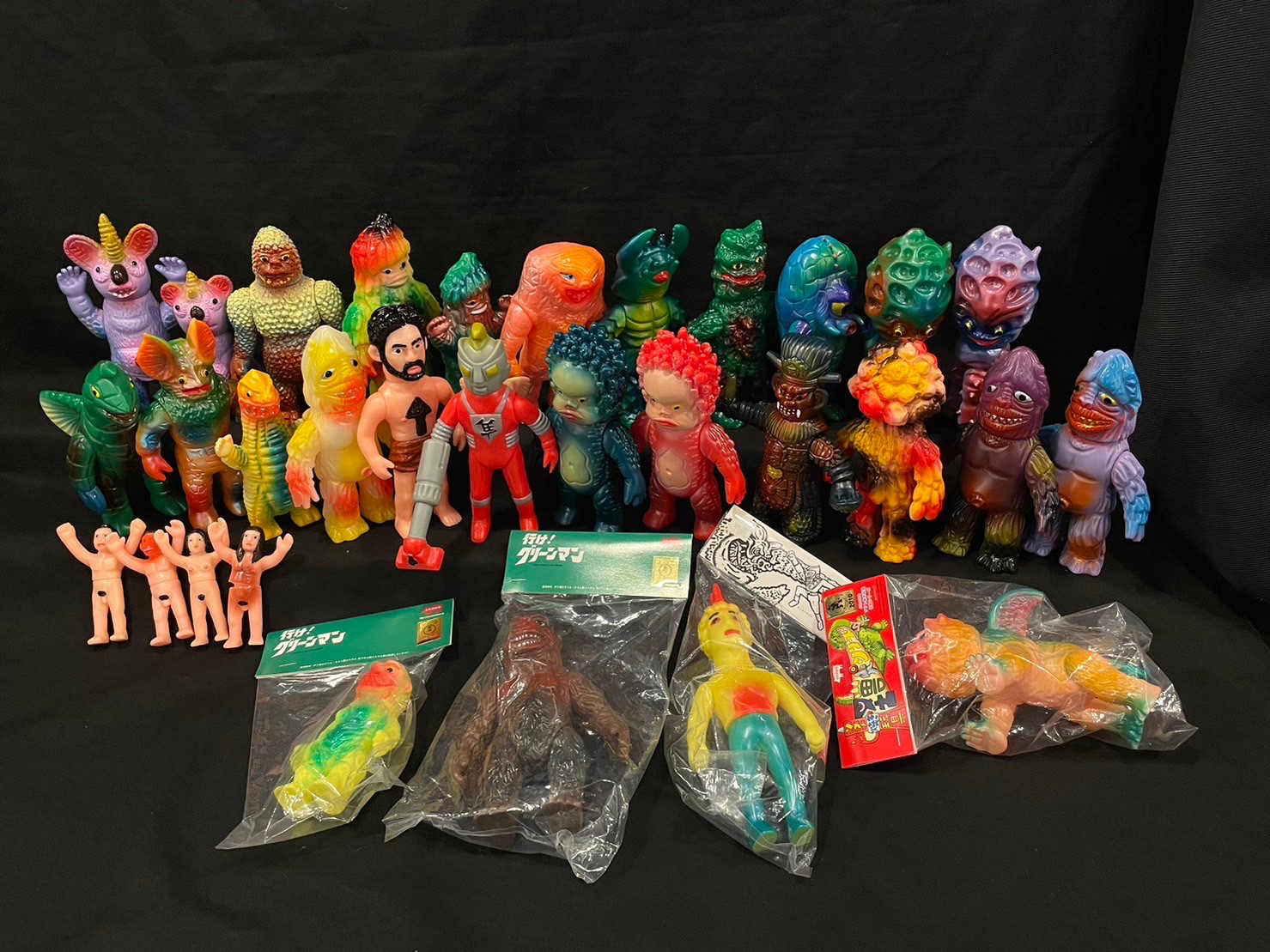 まんだらけCoCoo on Twitter: "3周年で販売する品物を公開中‼️ https://t.co/Slr6c9areR 価格は当日公開されます。 価格のお問い合わせは受付ておりません ...