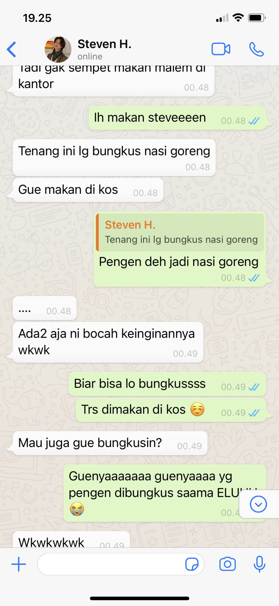 bitterfly on Twitter: "Steven H. dan cewek gilanya perkara bungkus nasi goreng 🔞 https://t.co ...