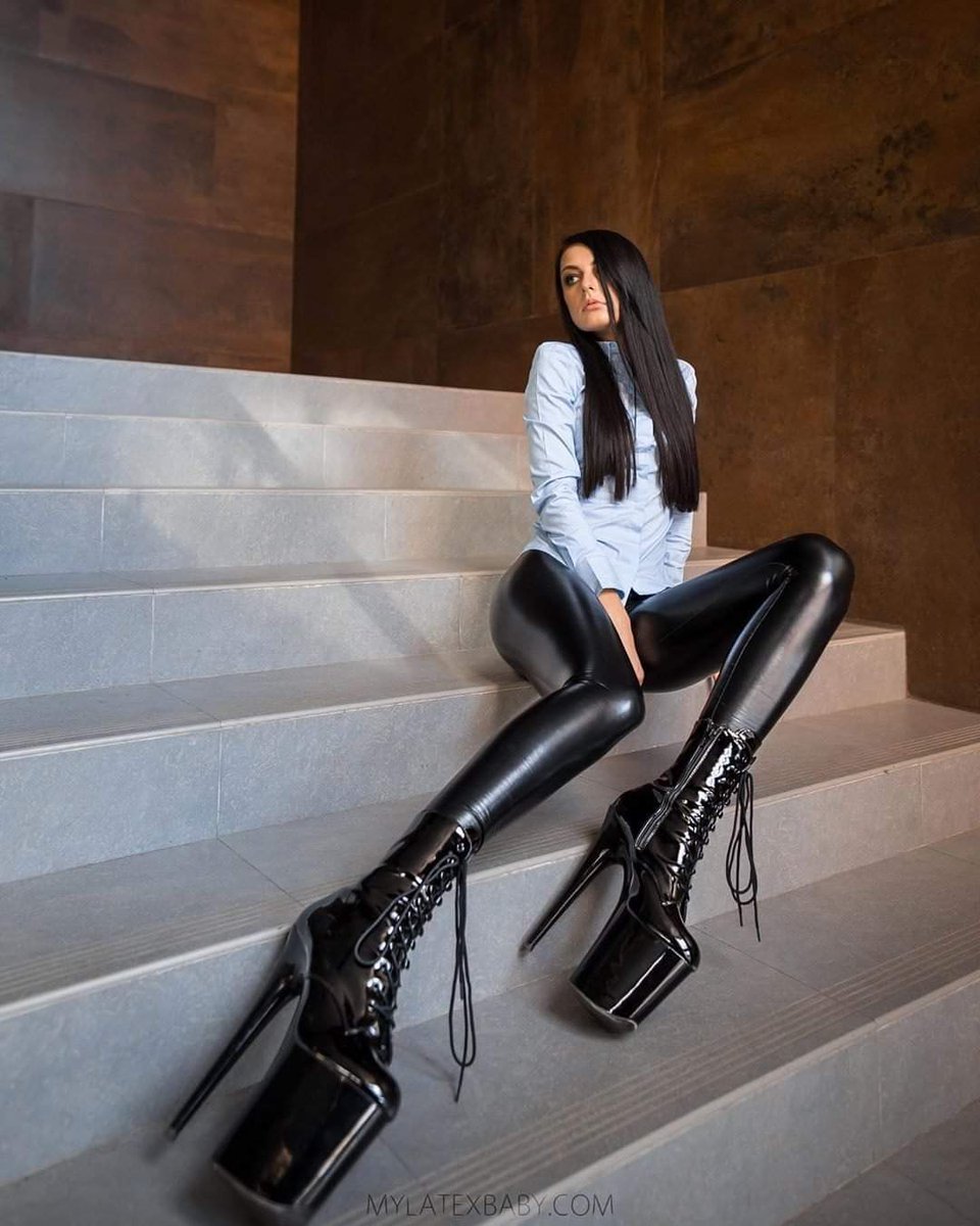 Adal A On Twitter Shiny Black High Heels And Shiny Leggings 1316