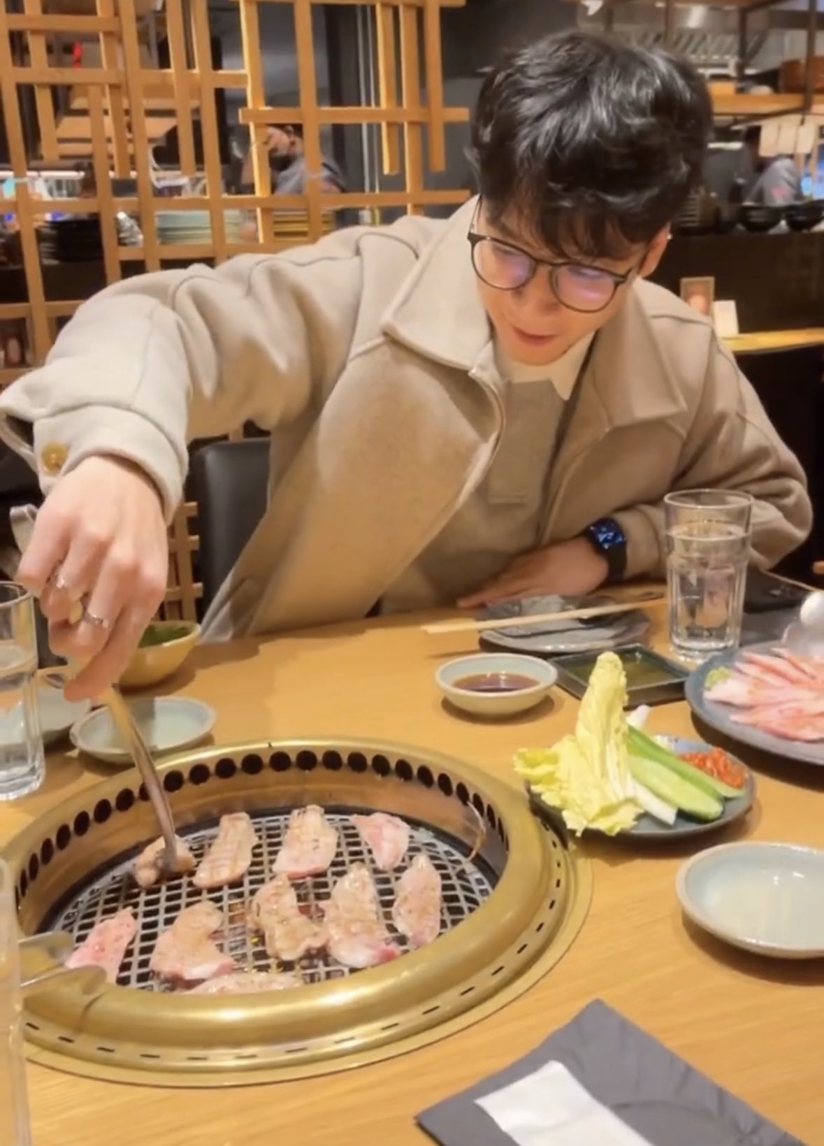 jake on Twitter: "best jbbq ever thank u atsu for showing me this place https://t.co/FMIwjalq4u ...