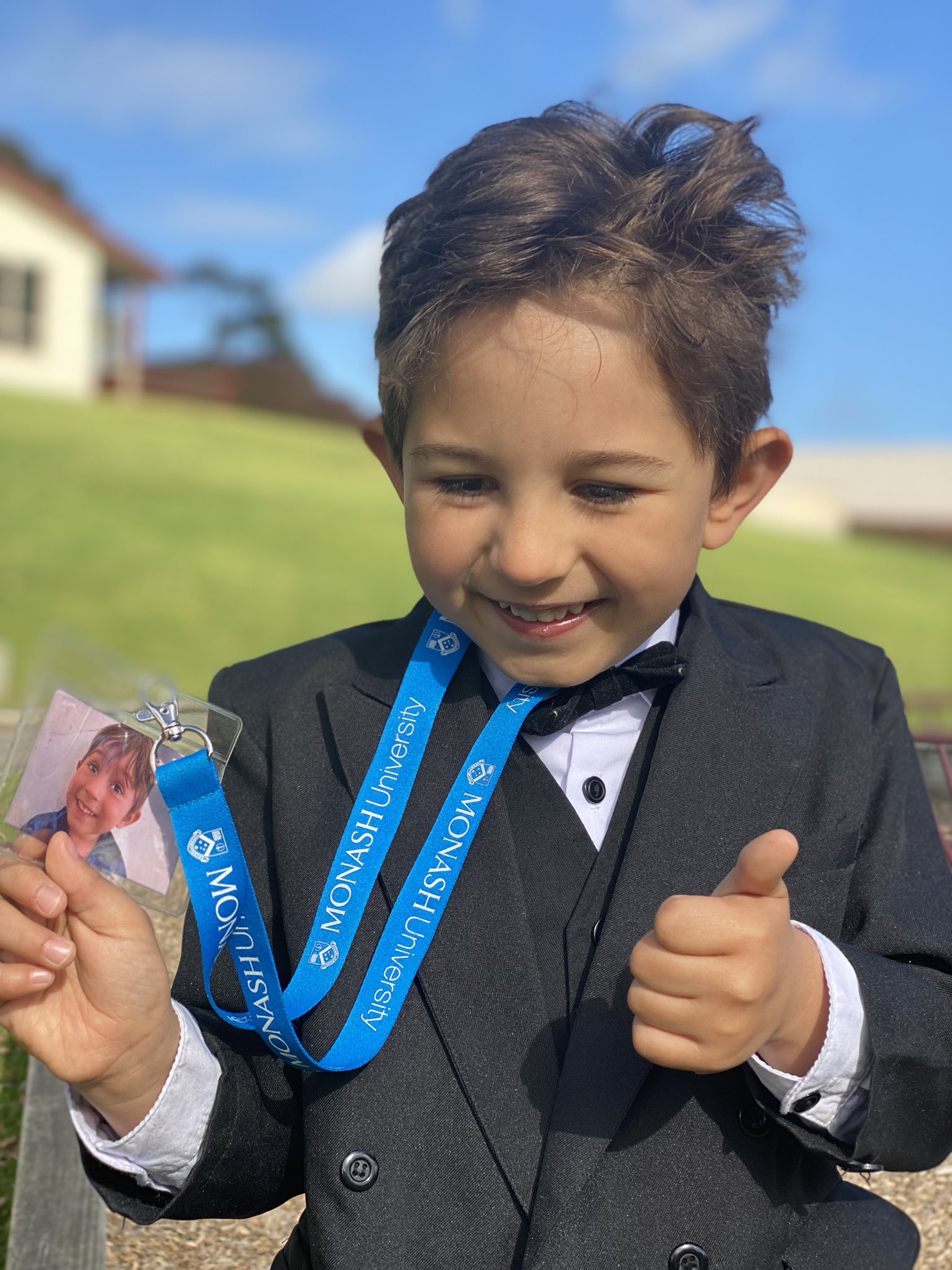 Kelly Ann Allen Phd Faps On Twitter Dress Up As Your Mums Boss At Kinder Day” Vivellis