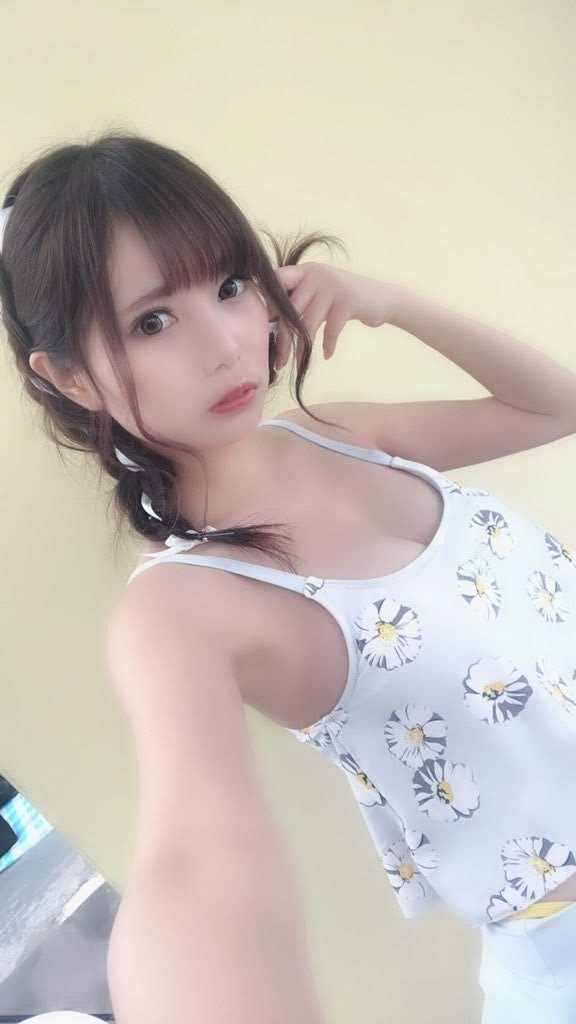 Big Boobs Japan 巨乳日本 on Twitter: "Hayase Miru 早瀬みる https://bigboobsjapan.com/2018/11/15/hayase ...