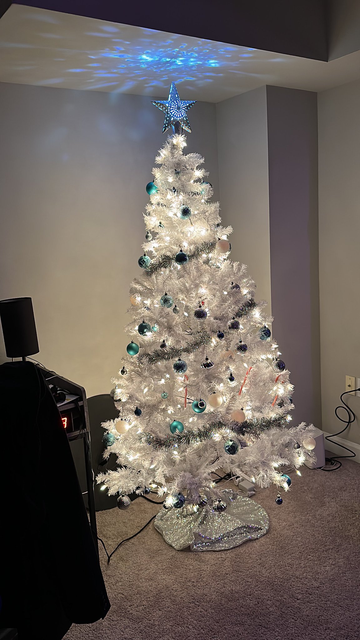 TW Pornstars - Jeff Cutts. Twitter. Tree is up…. 11:39 PM - 27 Nov 2022