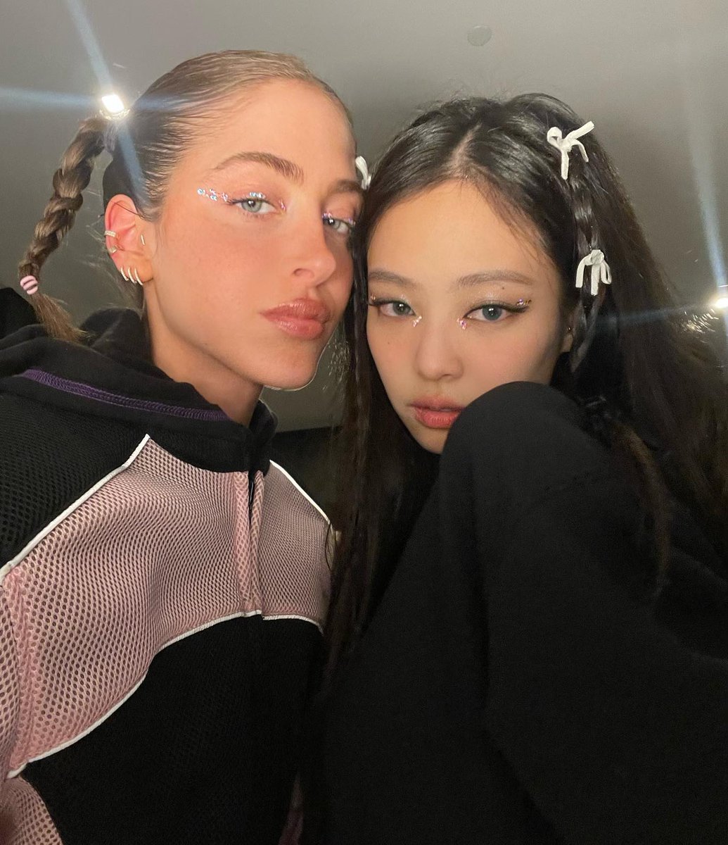 PORTAL BLACKPINK on Twitter: "[IG] jennierubyjane: (1/3) "Momento fofo ...
