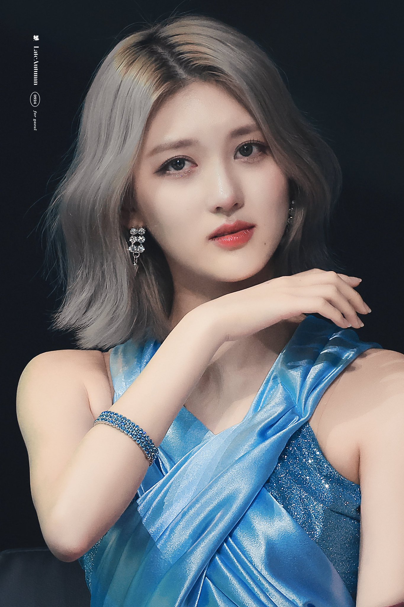 IVE GAEUL 아이브 가을 on Twitter: "2022 MMA 💙 #IVE #아이브 #アイヴ #GAEUL #가을 #ガウル https://t.co/hb69w1xktW ...