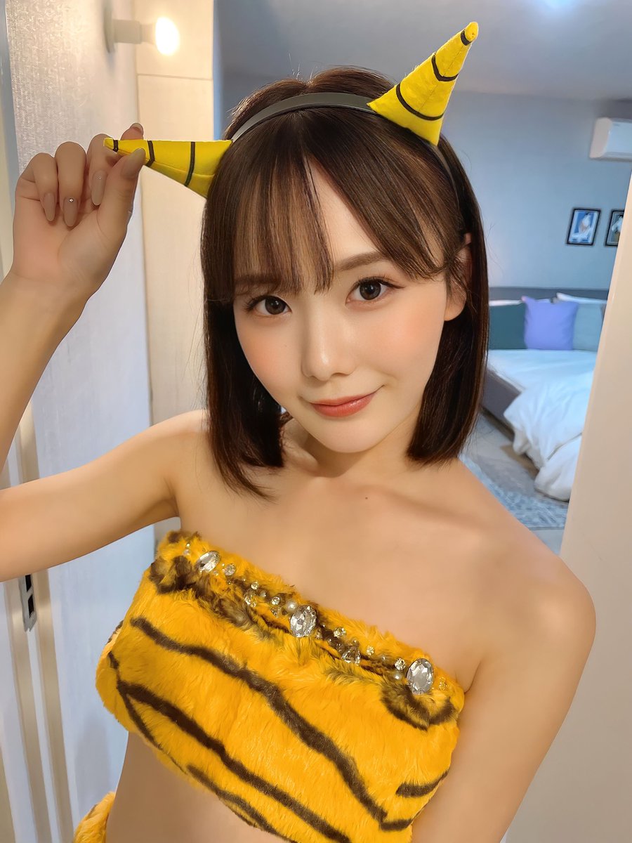 美少女で一息。。 on Twitter: "#miru 可愛いかったらリツイート 出演作品☞https://al.dmm.co.jp/?lurl=https%3A%2F%2Fwww.dmm ...