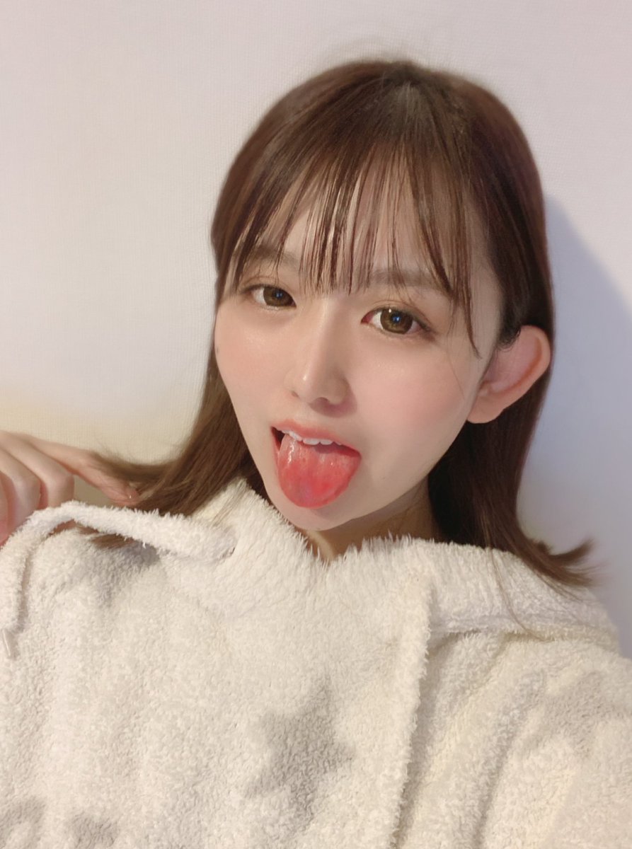 美少女で一息。。 on Twitter: "#ひかり唯 可愛いかったらリツイート 出演作品☞https://al.dmm.co.jp/?lurl=https%3A%2F%2Fwww.dmm ...