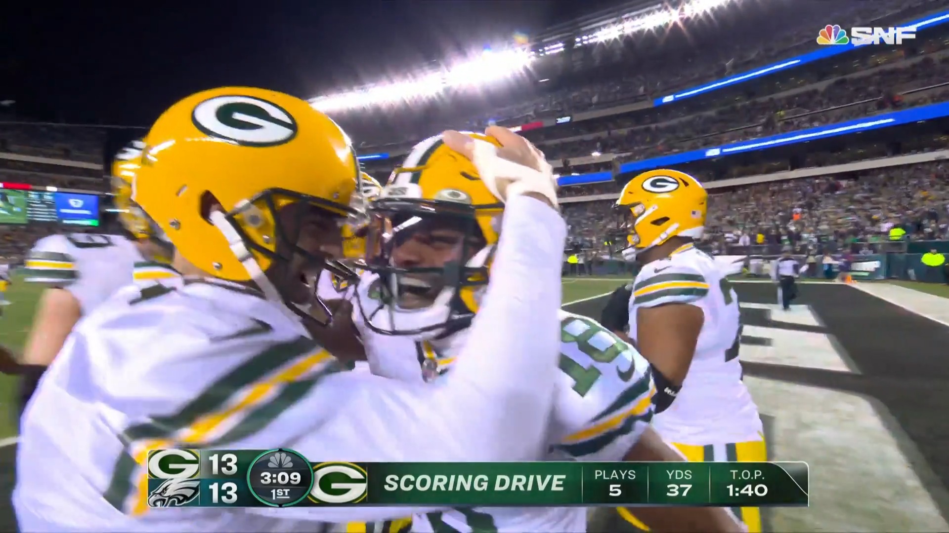 Packers at Eagles / Twitter