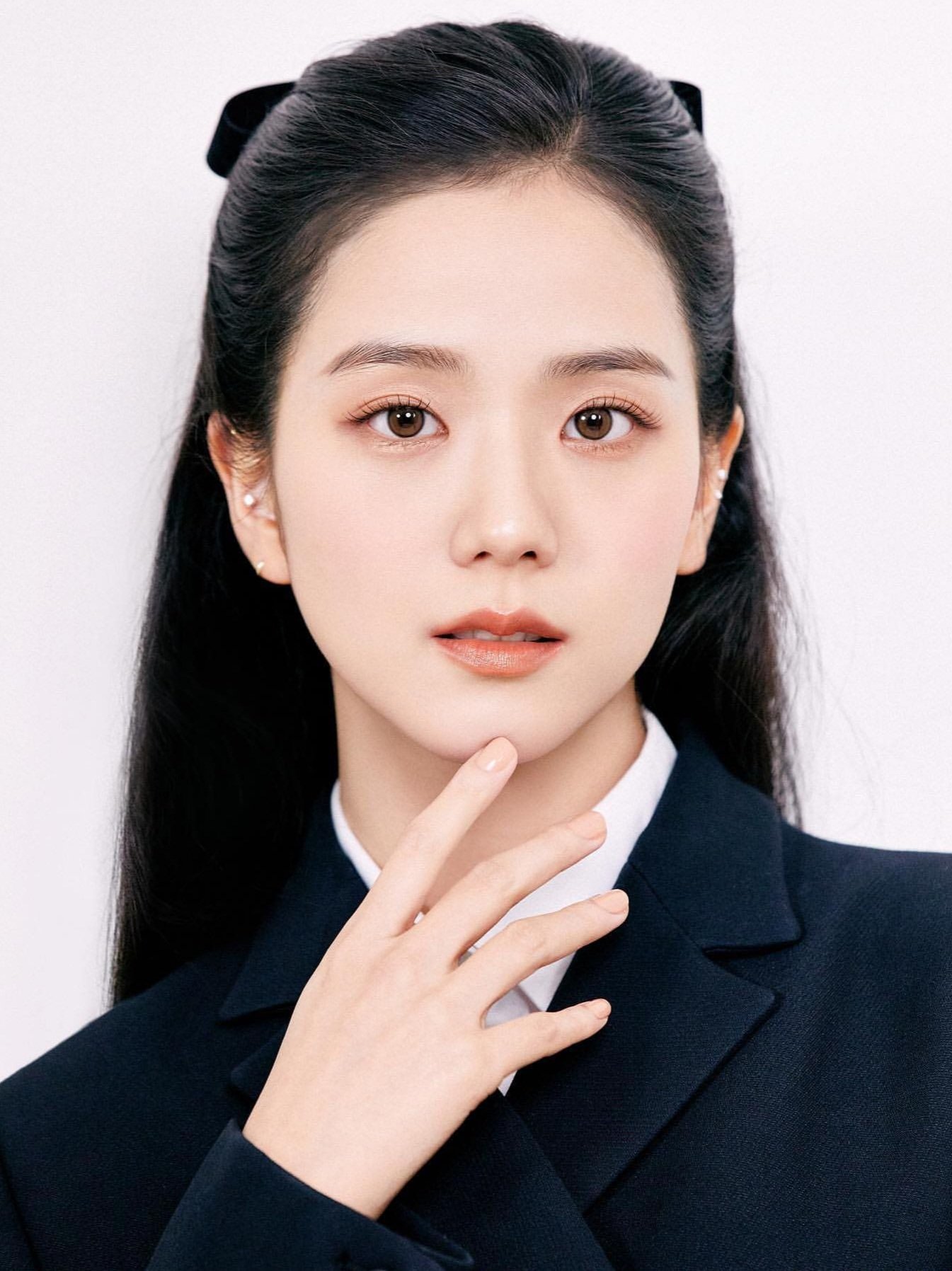 JISOO CHARTS on Twitter: "JISOO mentioned as one of the most recognizable stars of K-pop, which ...