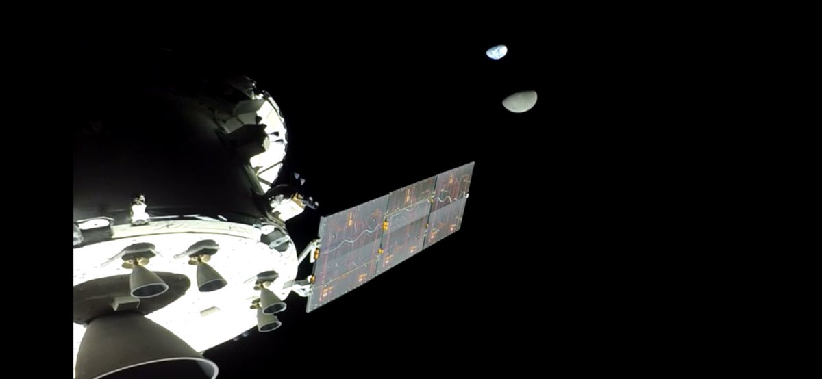 Jacqui Goddard On Twitter Earth And The Moon All In One Shot