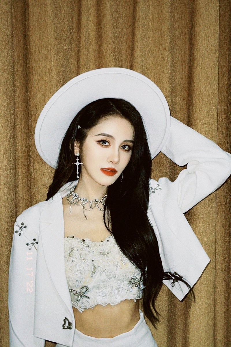 SNH48 Today on Twitter: "Liu QianQian of #GNZ48 Team NIII (#SNH48 6th generation) and member of ...