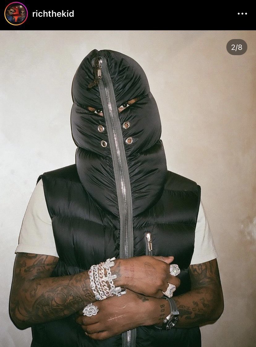 Kanye debuts KKK hoodie - Page 2 - Celebria - ATRL