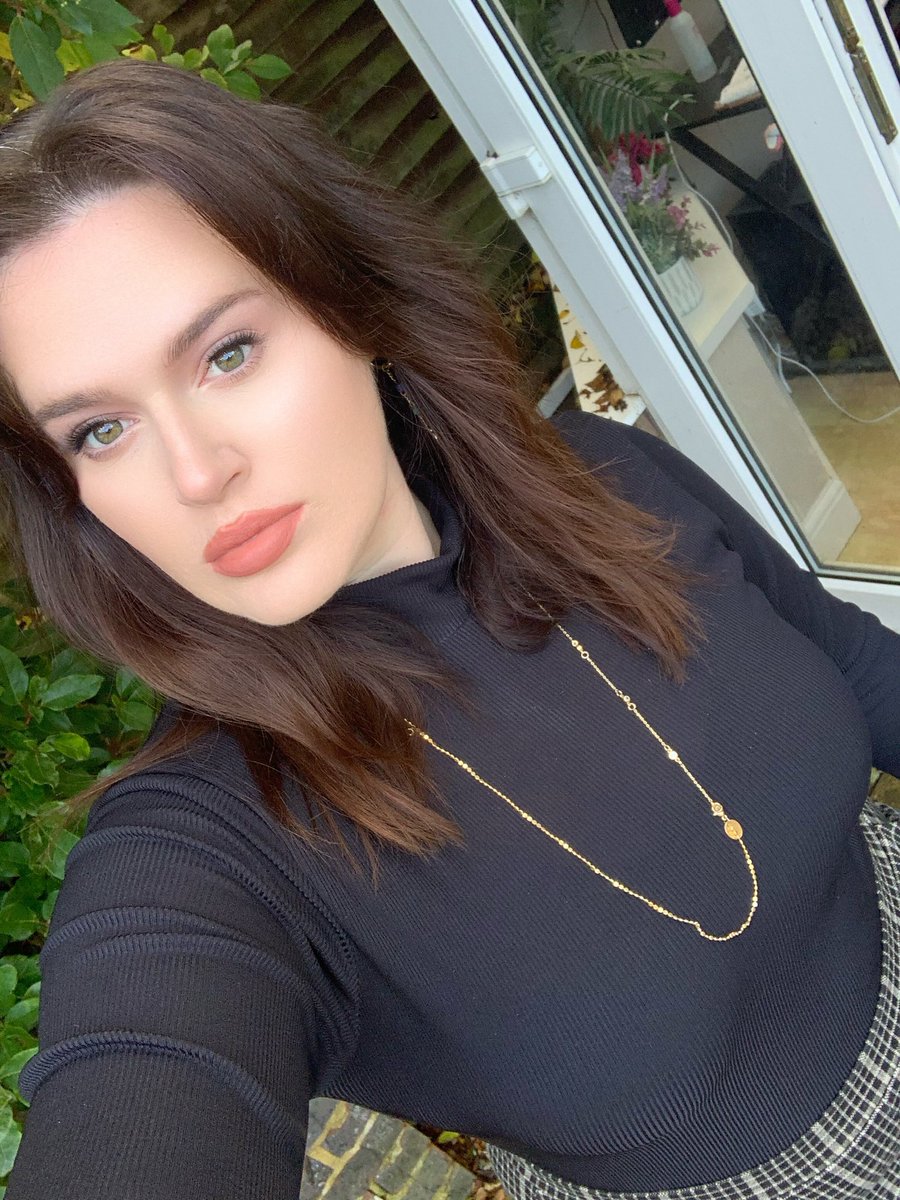 💖Elsie Lovelock💖 on Twitter: "The Character / The Voice ! 💕"