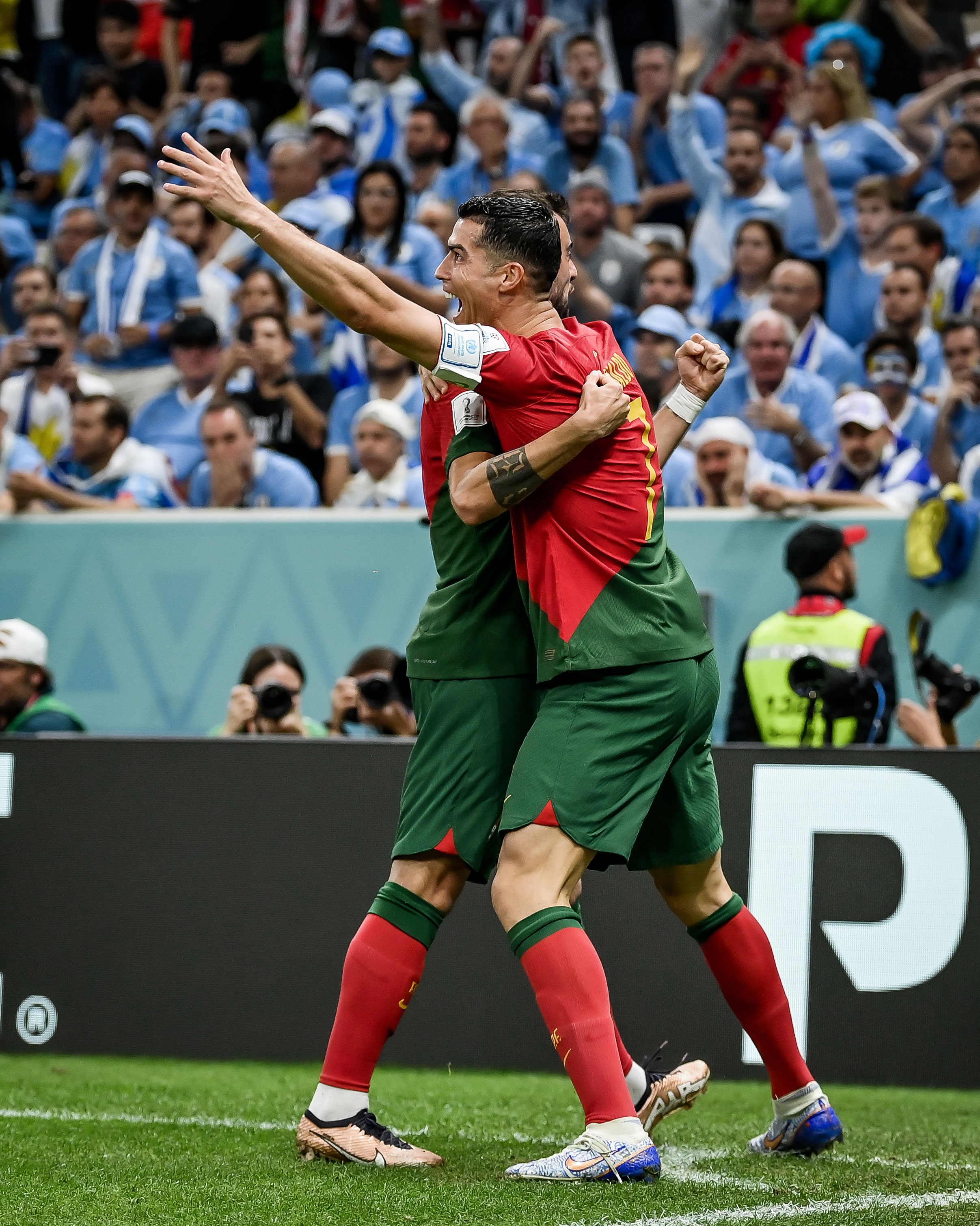 บรูโน่เบิ้ล!ฝอยทองทุบจอมโหด2-0ลิ่ว16ทีม - Rakball | รวบรวมไฮไลท์ฟุตบอล ไฮไลท์บอล คลิปฟุตบอล ดู ...