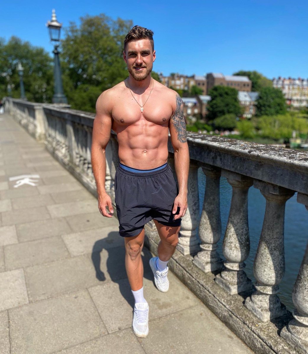 Alpha Cezar on Twitter: "Skype drains Active- DM Me!"