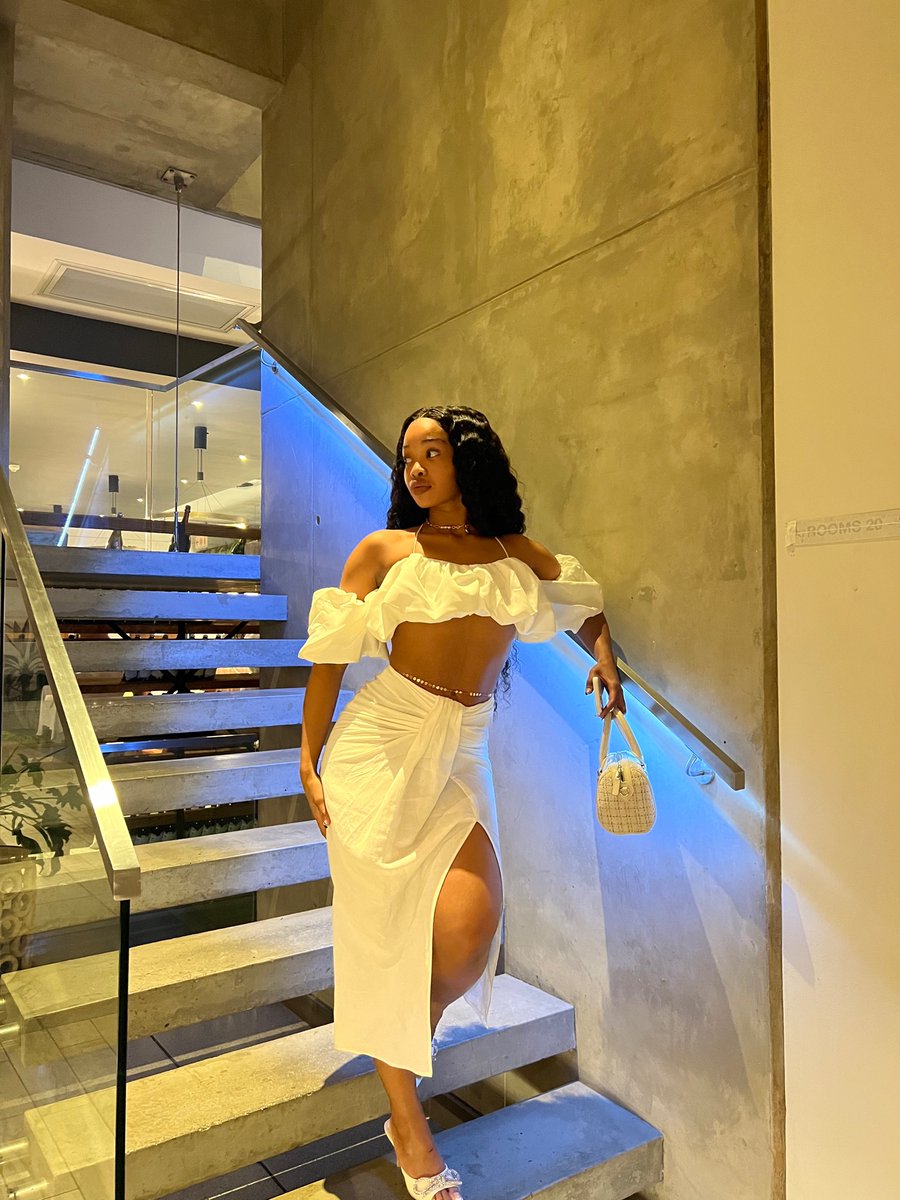 Okuhle Ncengwa on Twitter: "This fit!🥺🤍"