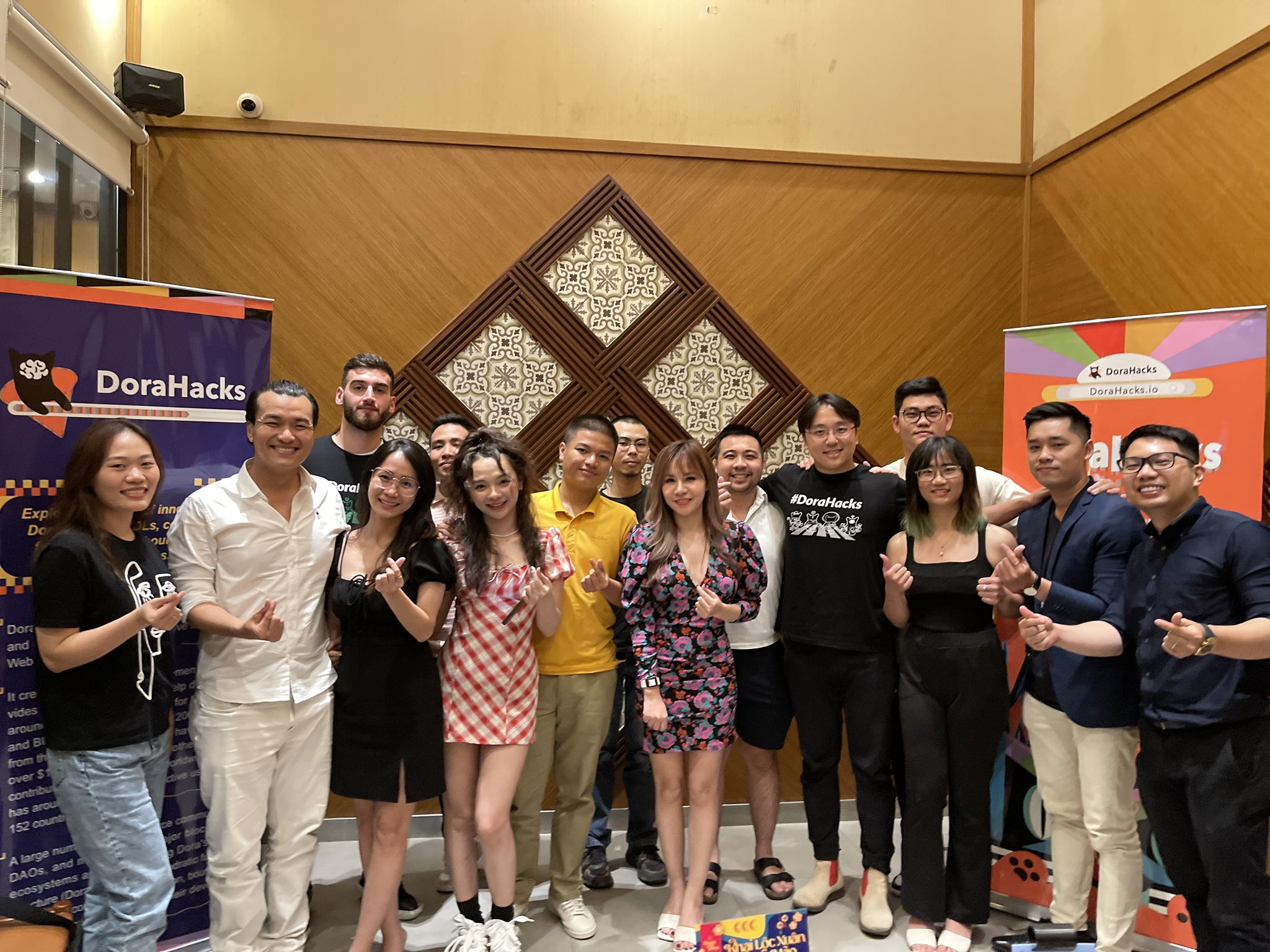 Steve Ngok on Twitter: "1st of many @DoraHacks and @DoraFactory meetups in Saigon, Vietnam!🇻🇳 ...