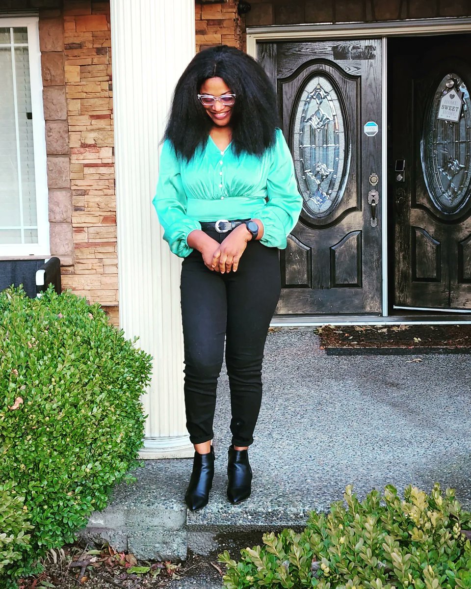 Temmy on Twitter: "When that girl in you wants to be girlish, 😆 🤣 😂"