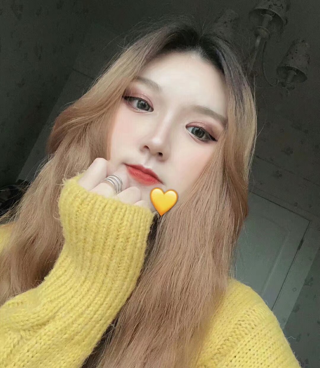 若水 On Twitter 看看我的闺蜜怎么样 反差婊 白虎 学生 射屏 意淫 女大学生 胁迫 吞精 口爆 颜射 女神 淫乱 受精 反差 配种 轮奸 强奸