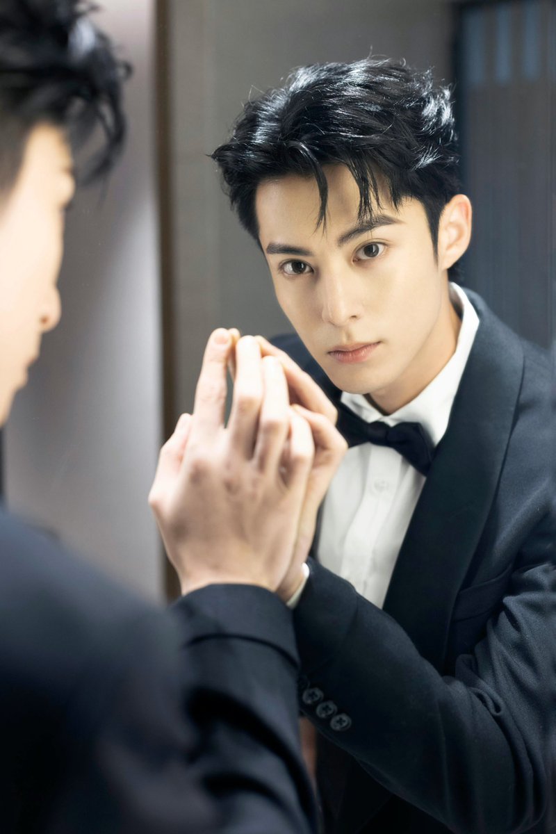 cdrama tweets on Twitter: "#DylanWang in his second look for the Weibo TV & Internet Video ...