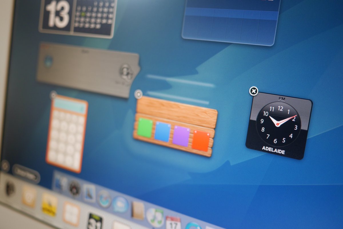 花几天时间听完了CHM对Bas Ording的访谈。Bas在苹果工作15年，从头参与了Mac OS X和iOS的界面设计。 这两个系统随便哪个 ...