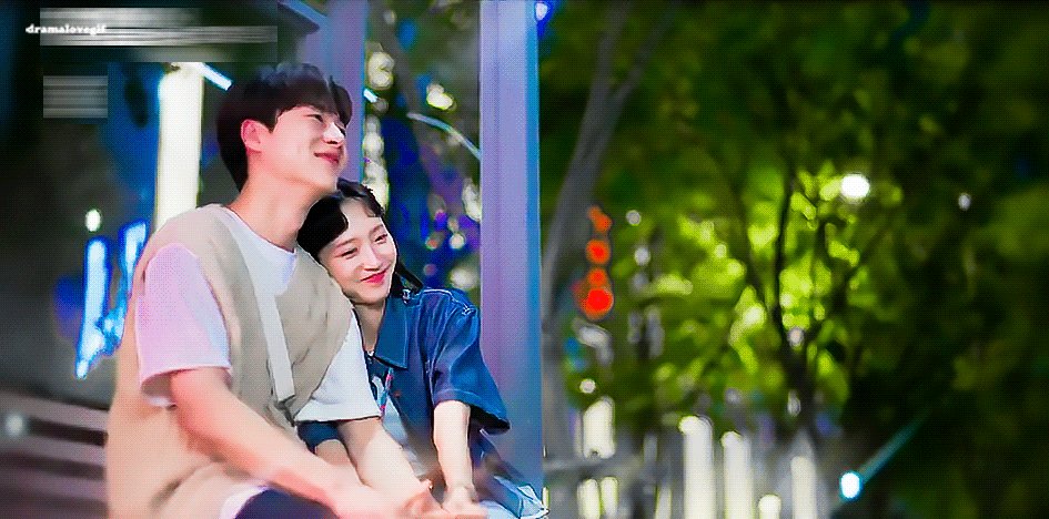 🎊 liy 🔫 on Twitter: "are we ready for haewoo dating scene https://t.co/XSOsiEDQEL" / Twitter