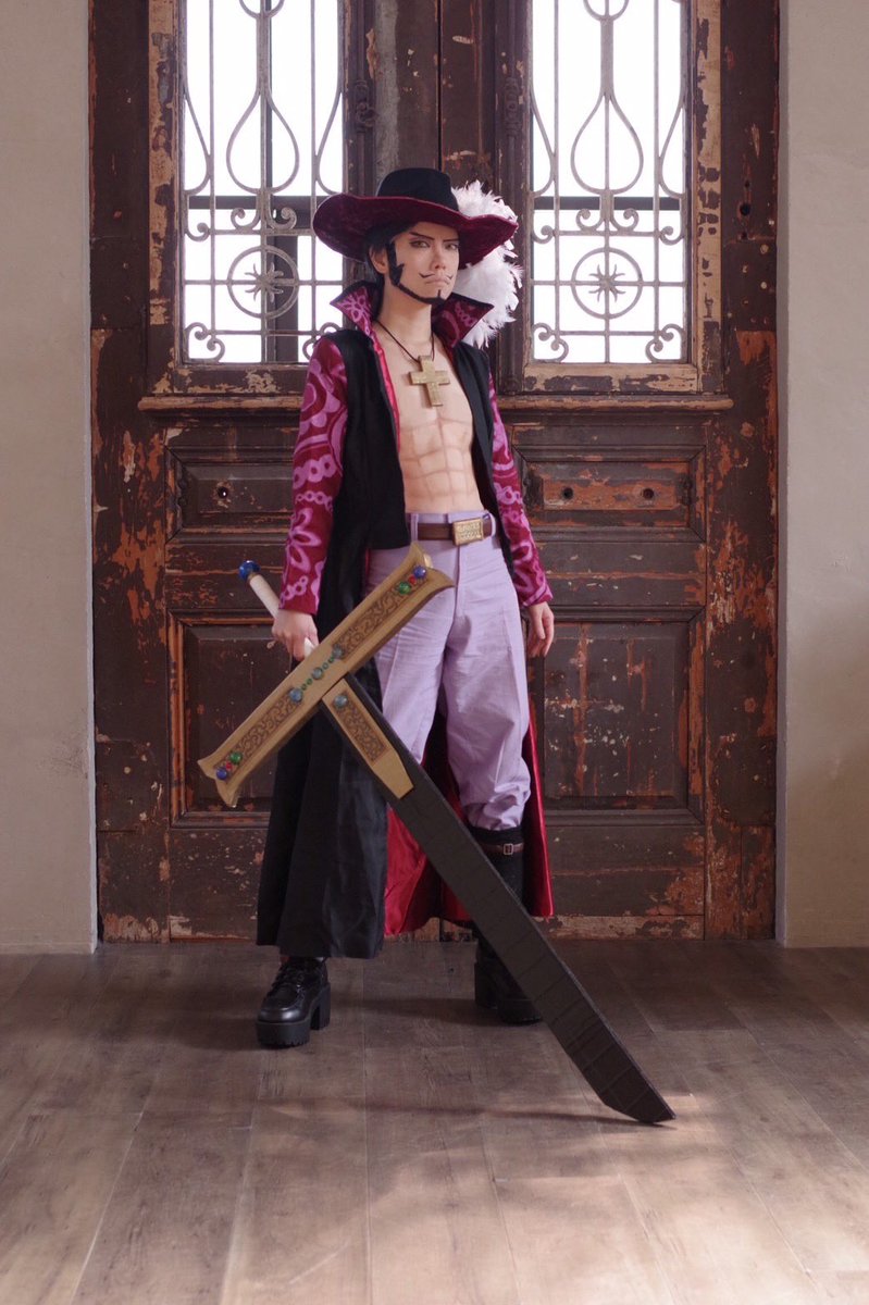 Mihawk Cosplay
