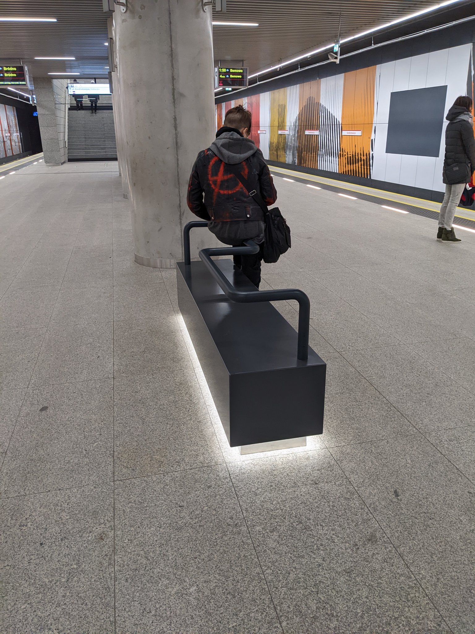 Hostile Design on Twitter: Hostile Design on Twitter: