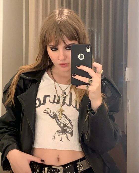 인스티즈(instiz) on Twitter: "재유행 중이라는 Pop Punk 패션 (링크에 더있어요👉) https://instiz.net/pt/7277818"