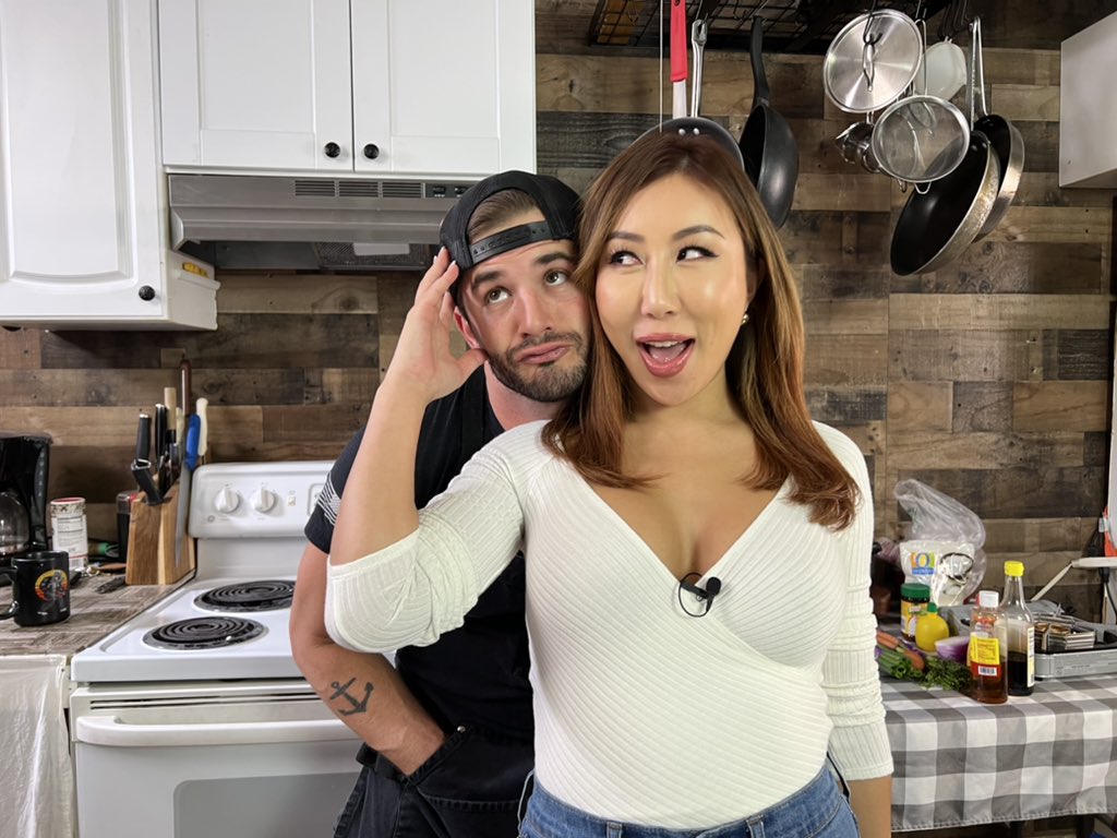 Tw Pornstars 4 Pic Nathan Bronson Twitter New Episode Of Cooking