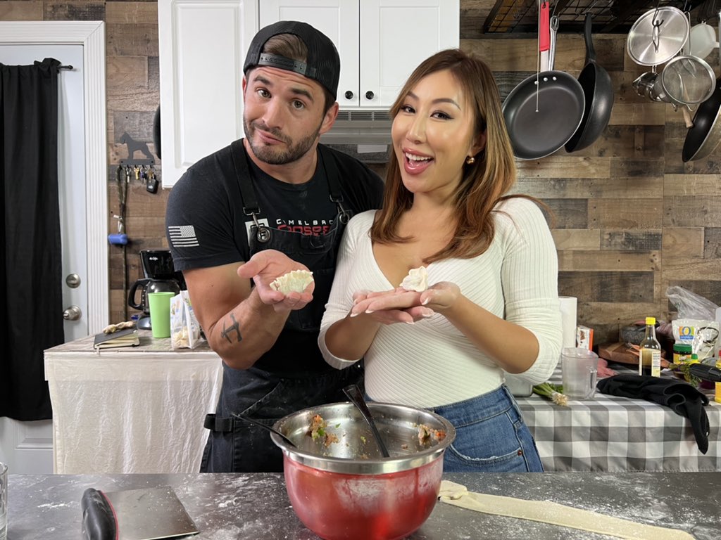 Tw Pornstars 1 Pic Nathan Bronson Twitter New Episode Of Cooking